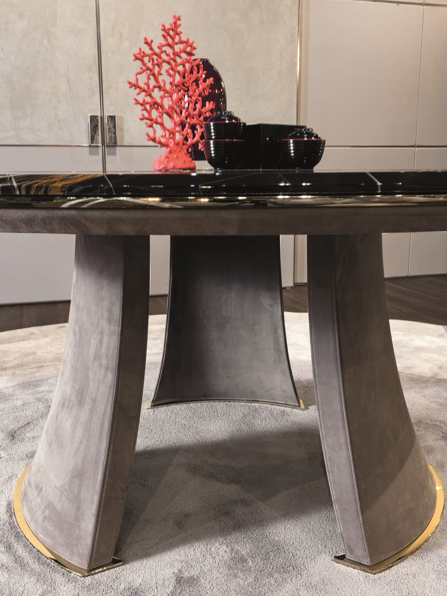 DAMIEN | Round table Loveluxe - Illusion Collection By Longhi design ...