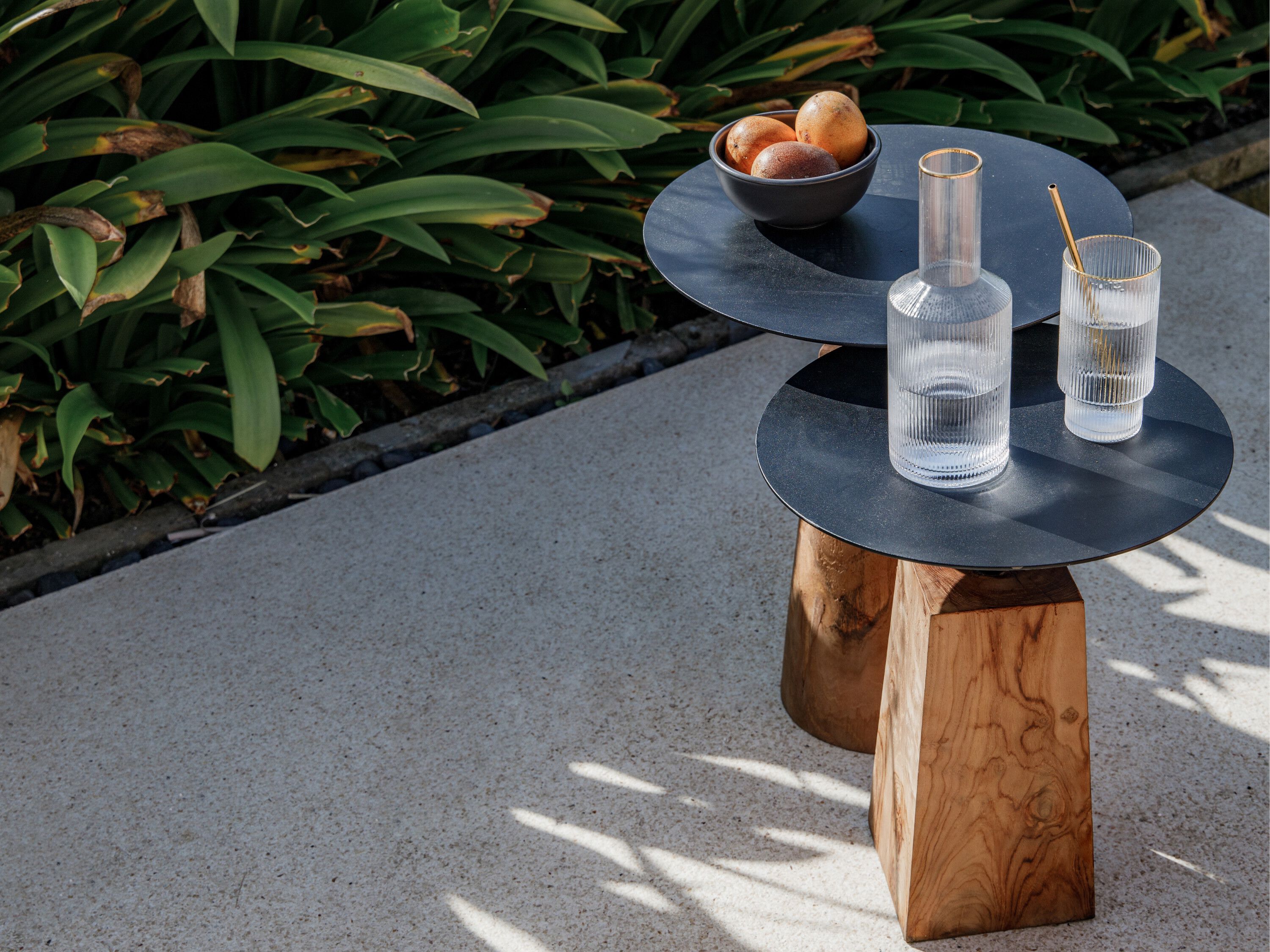 CONE Coffee table By cbdesign