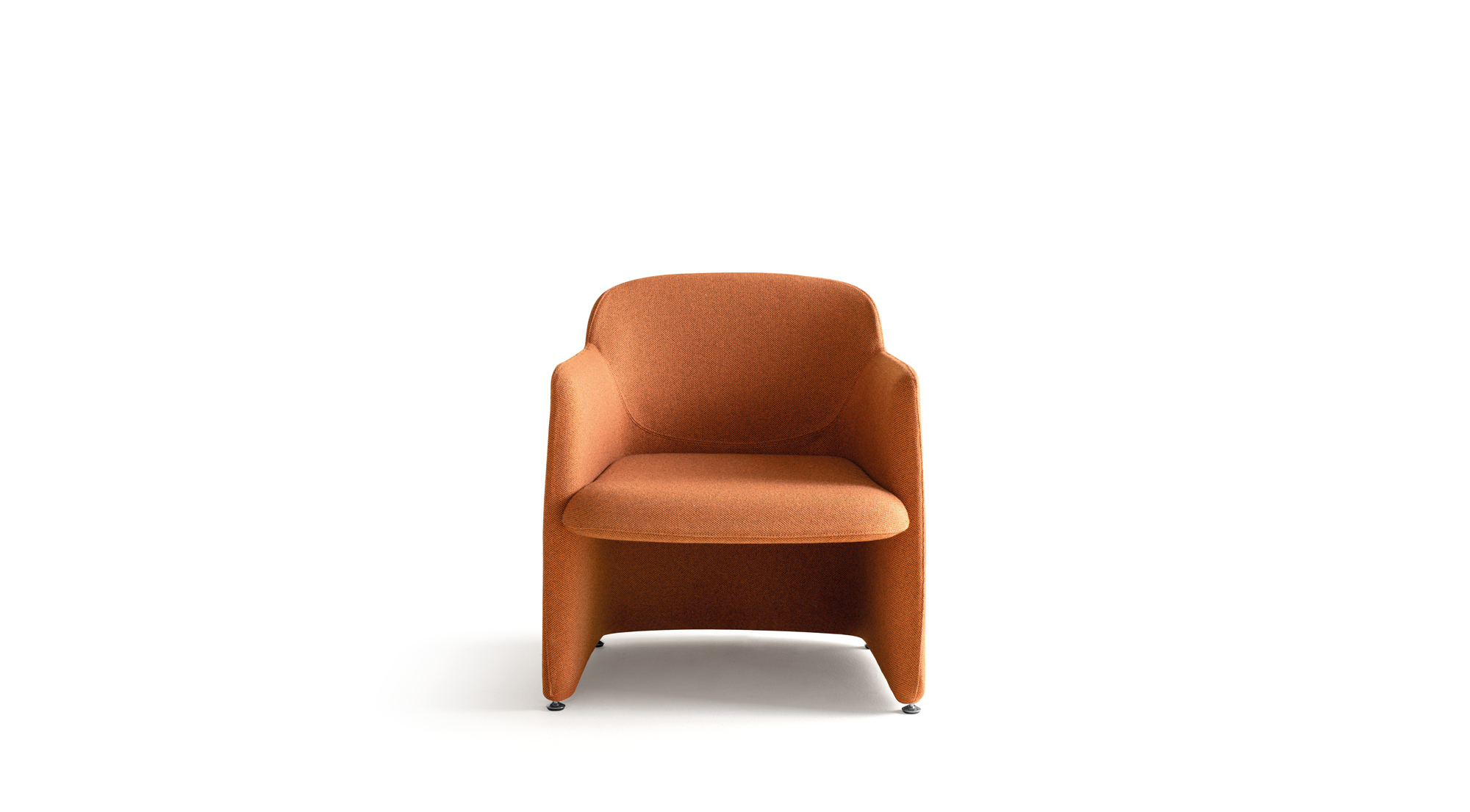 DEEP TUBE | Easy chair with armrests By Quinti Sedute design Archirivolto