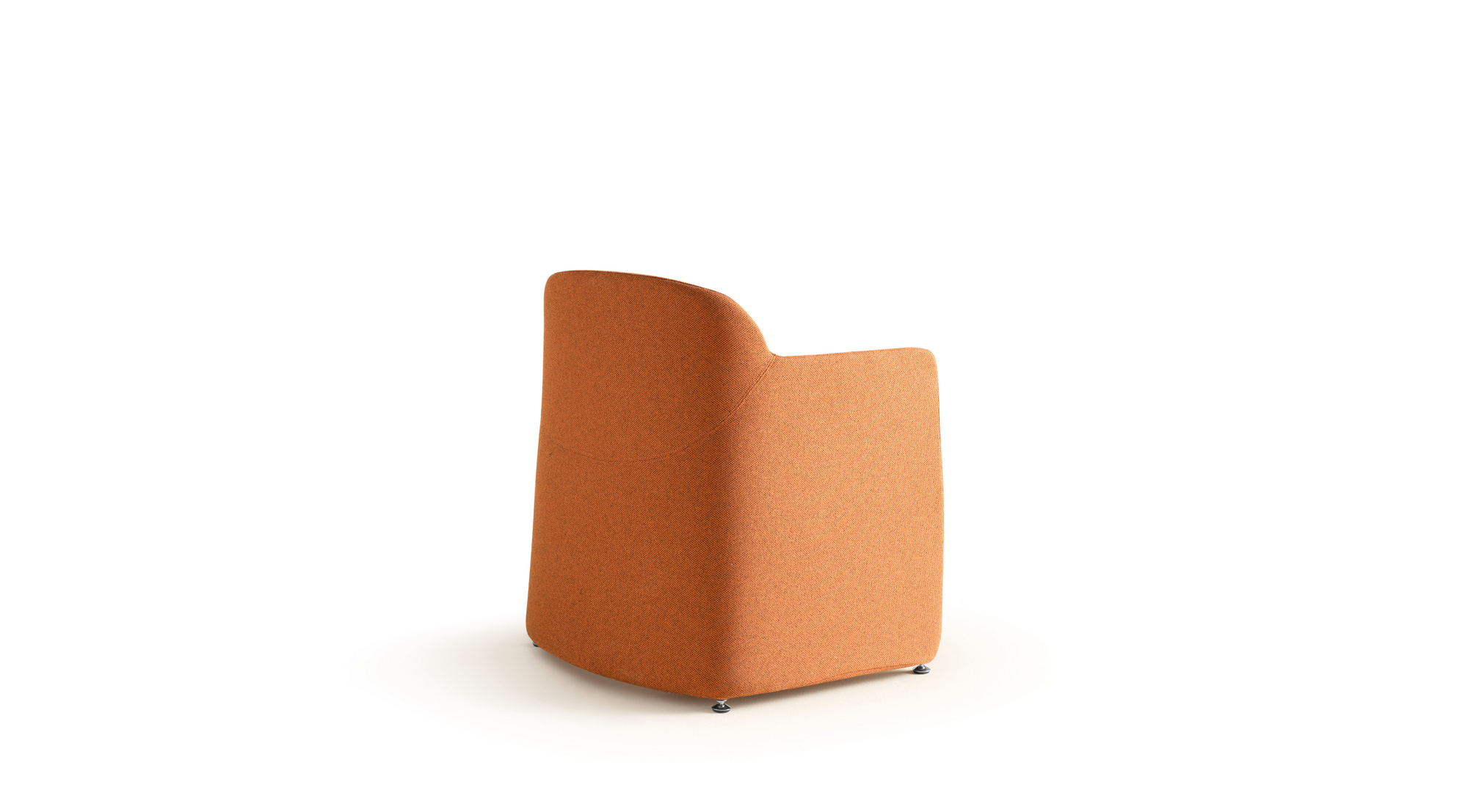 DEEP TUBE | Easy chair with armrests By Quinti Sedute design Archirivolto