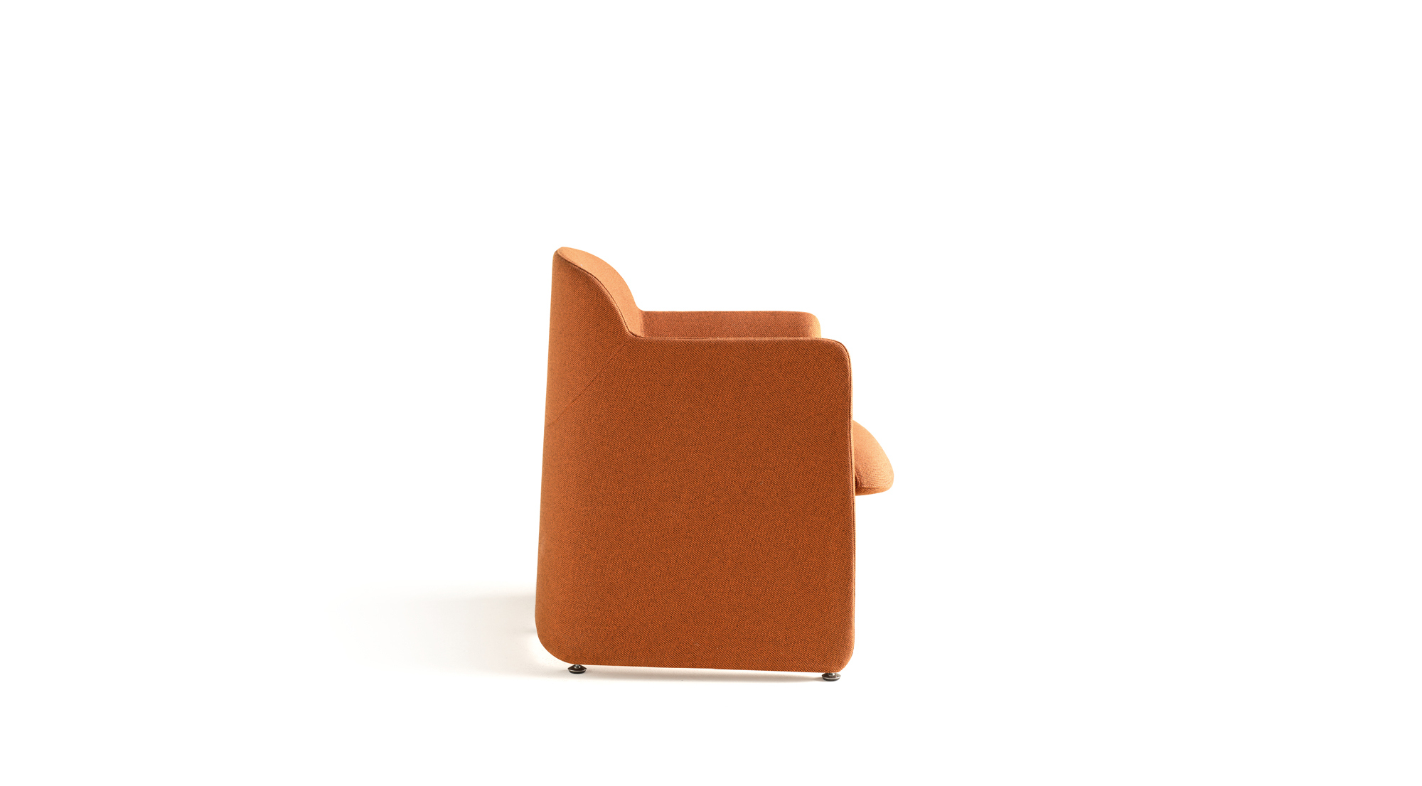 DEEP TUBE | Easy chair with armrests By Quinti Sedute design Archirivolto