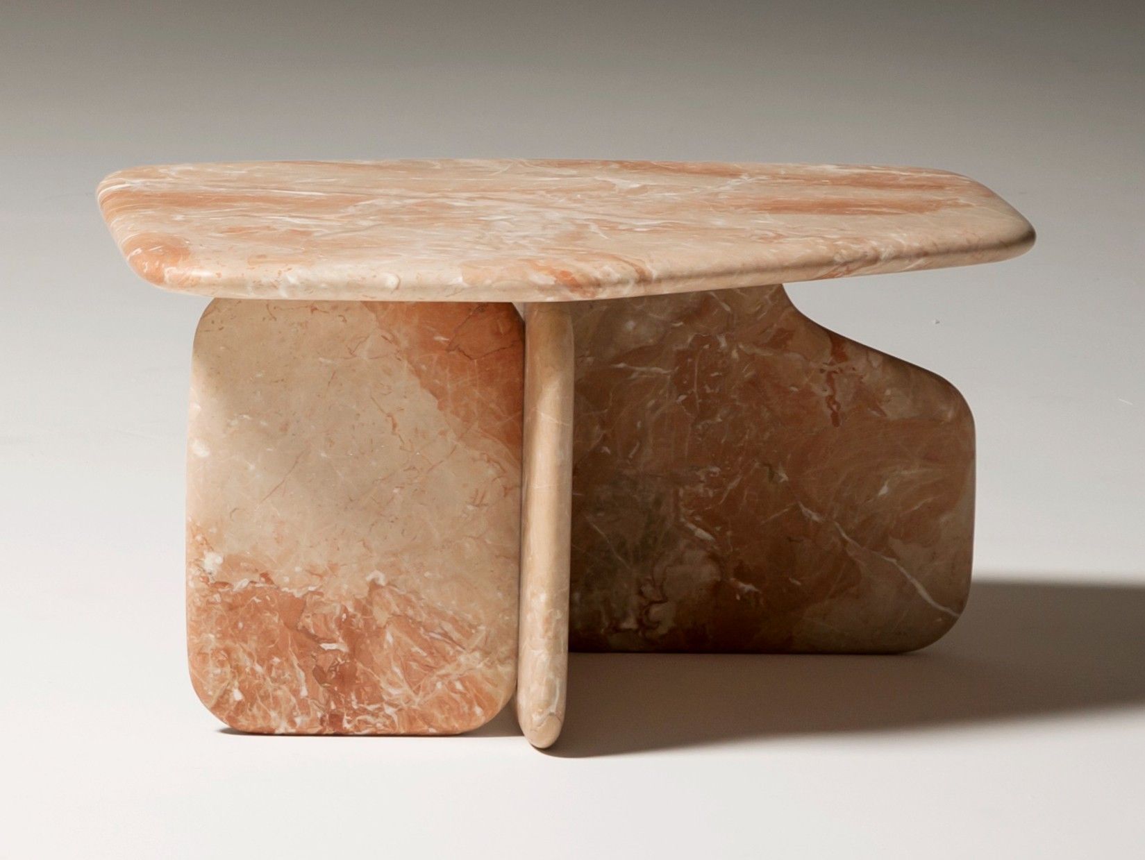 DOLMEN | High side table By Tacchini design Noé Duchaufour-Lawrance