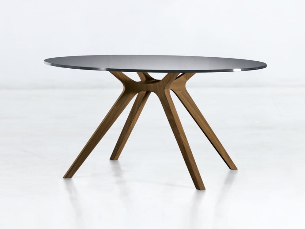 DR Round glass meeting table By FREZZA | design Claudio Bellini