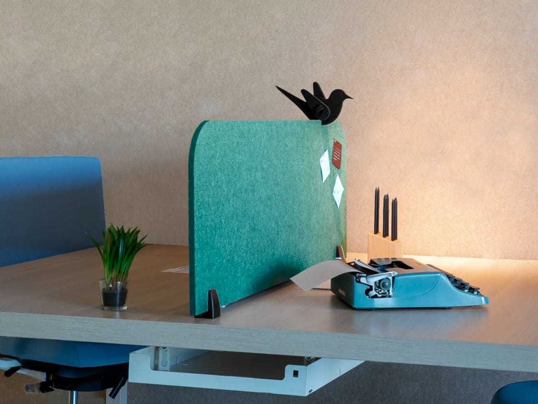 ECOworking office screen By ECOcero