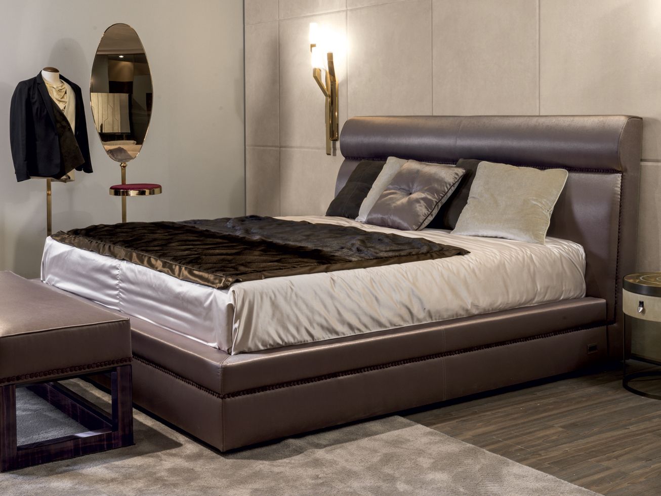 ELLIOTT | Bed Loveluxe - Essence Collection By Longhi design Giuseppe ...