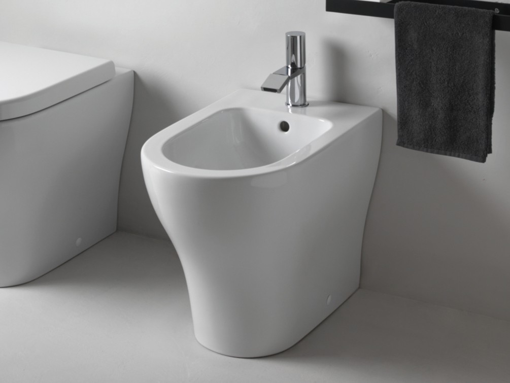 ENJOY | Floor mounted bidet Enjoy Collection By Ceramica Cielo design ...