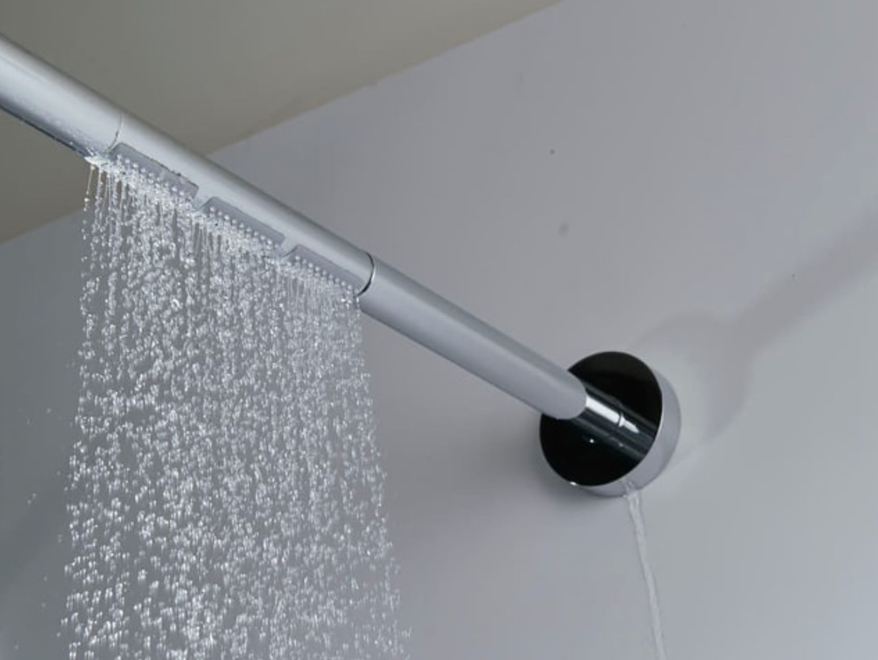 FLAT DX Overhead shower / shower arm By Agape | design Benedini Associati