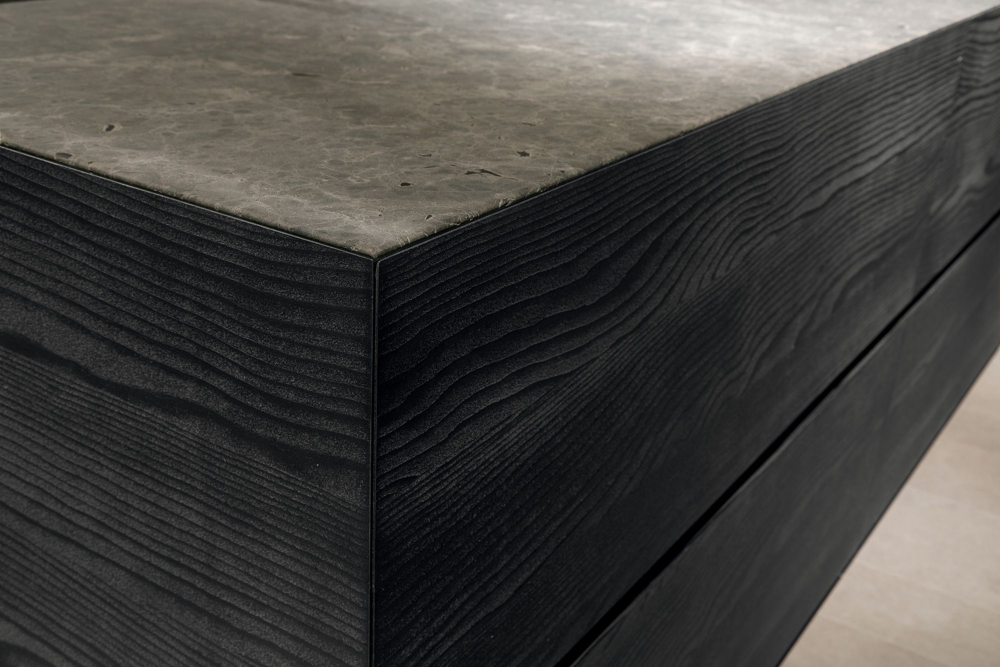 Cedarwood kitchen with island with integrated handles FLY FLOAT Fly ...