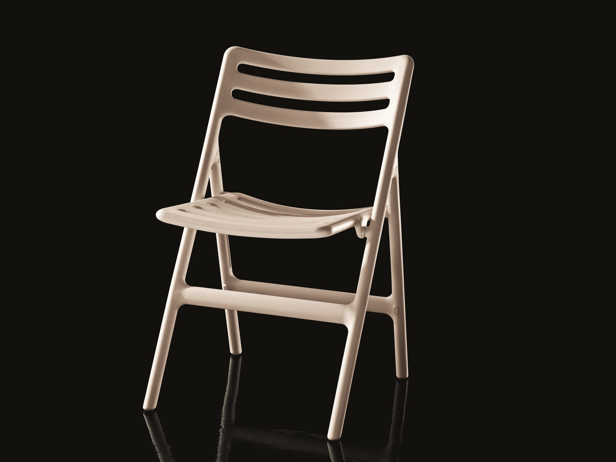 FOLDING AIR-CHAIR | Folding chair Air Collection By Magis design Jasper ...