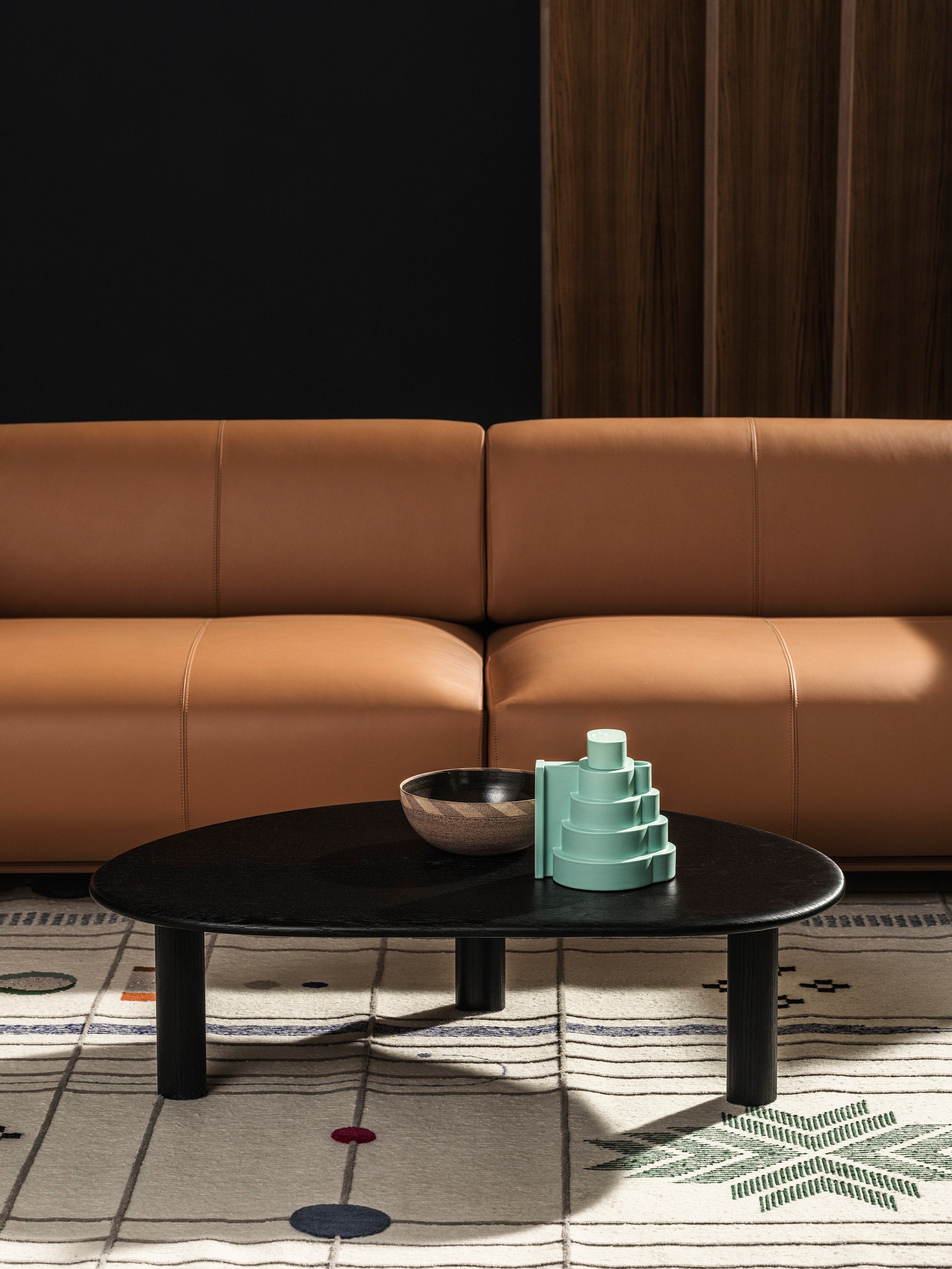 GHIA Low oval MDF coffee table By Arper | design Altherr Désile Park