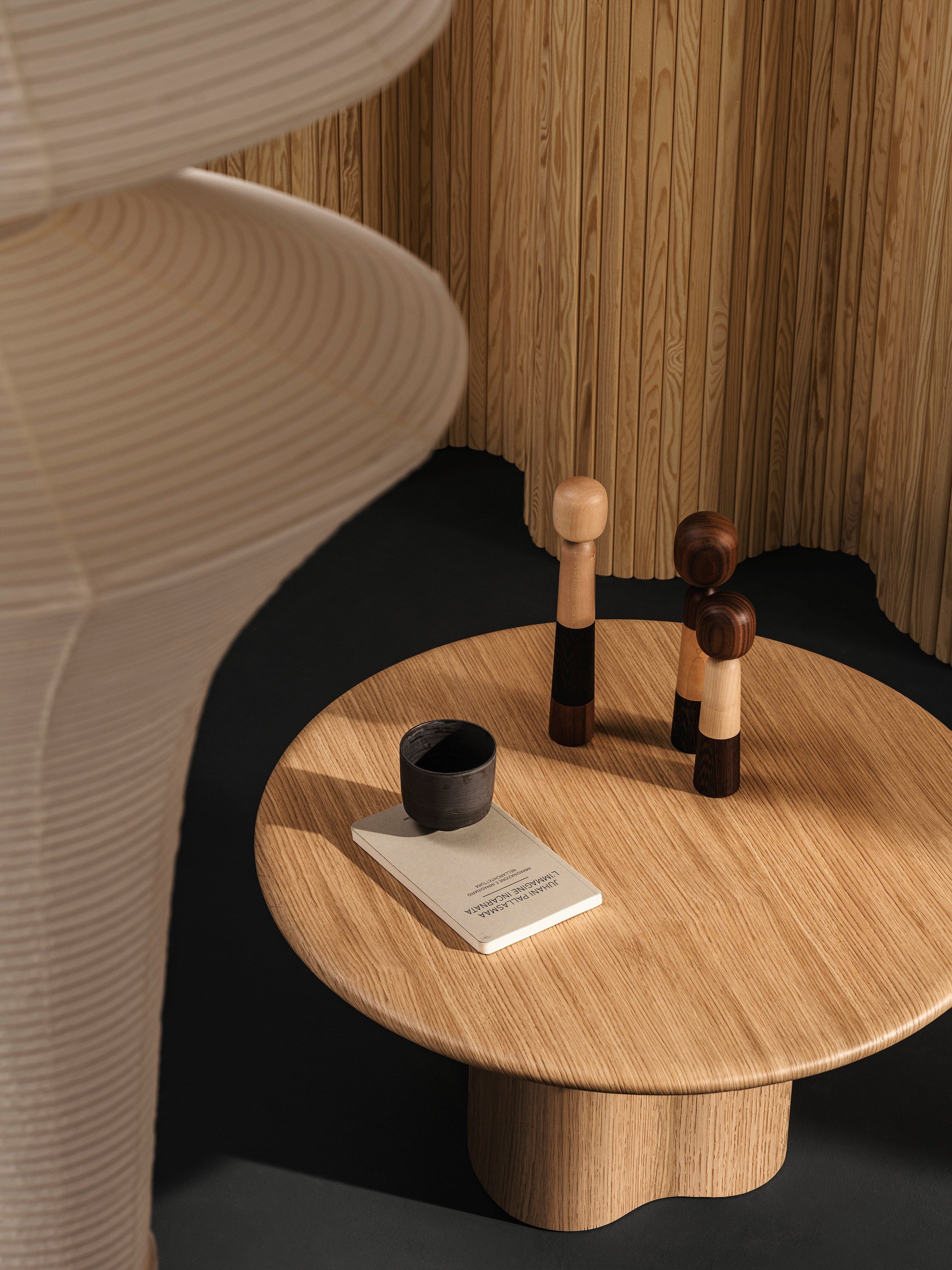 GHIA TOTEM | Low coffee table By arper design Altherr Désile Park