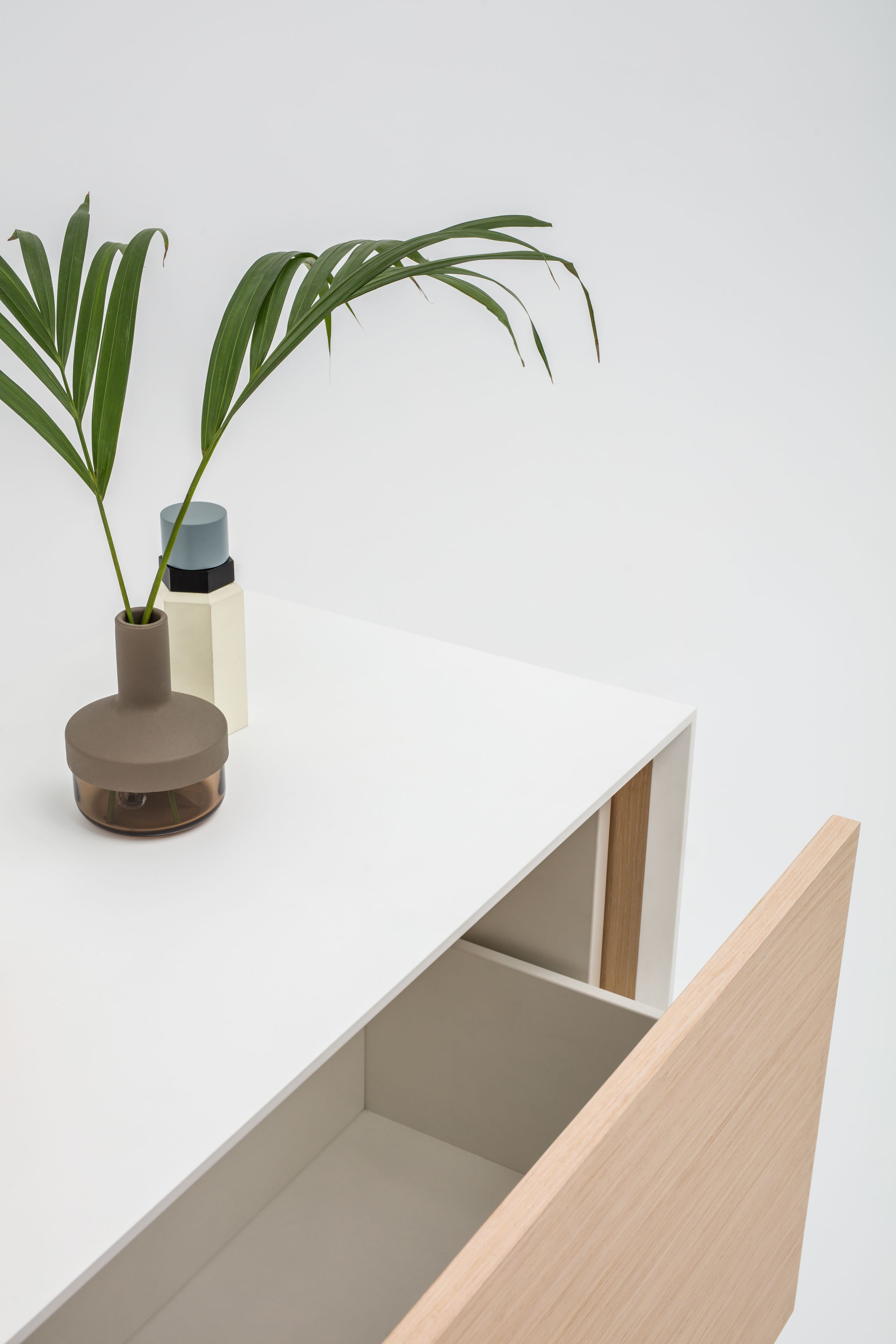 GRAVITY | Office drawer unit Gravity Collection By MDD