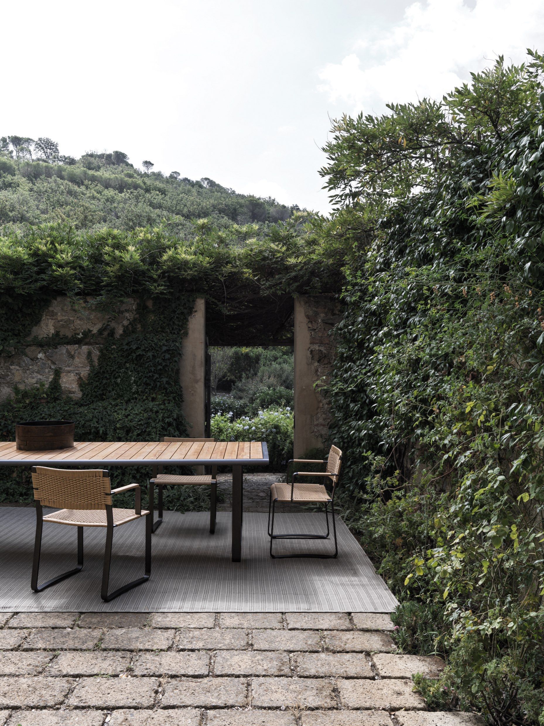 GREEN POINT | Chair By Molteni & C. design Vincent Van Duysen