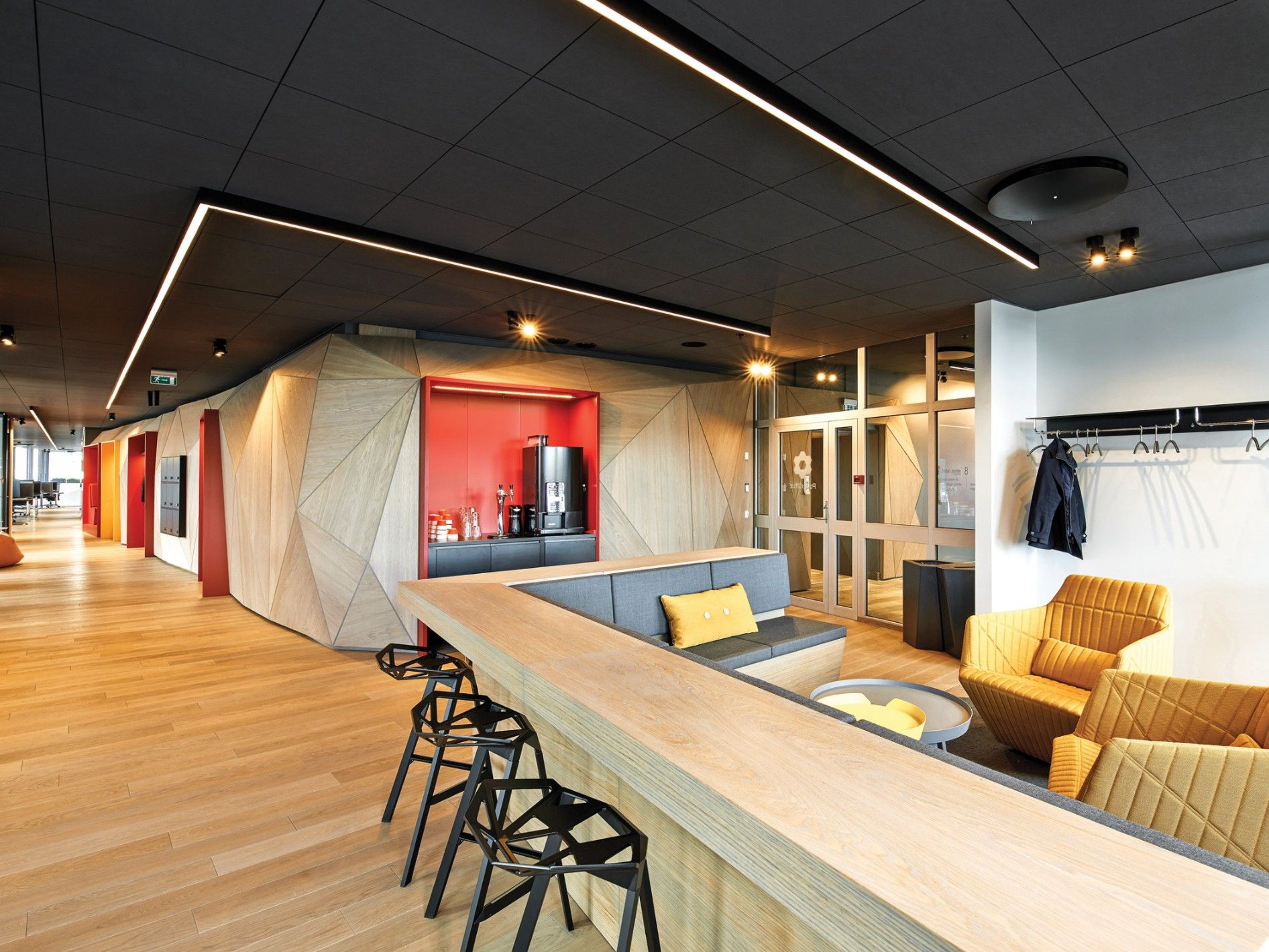 GYON C/S Linear lighting profile By Intra lighting | design Gigodesign