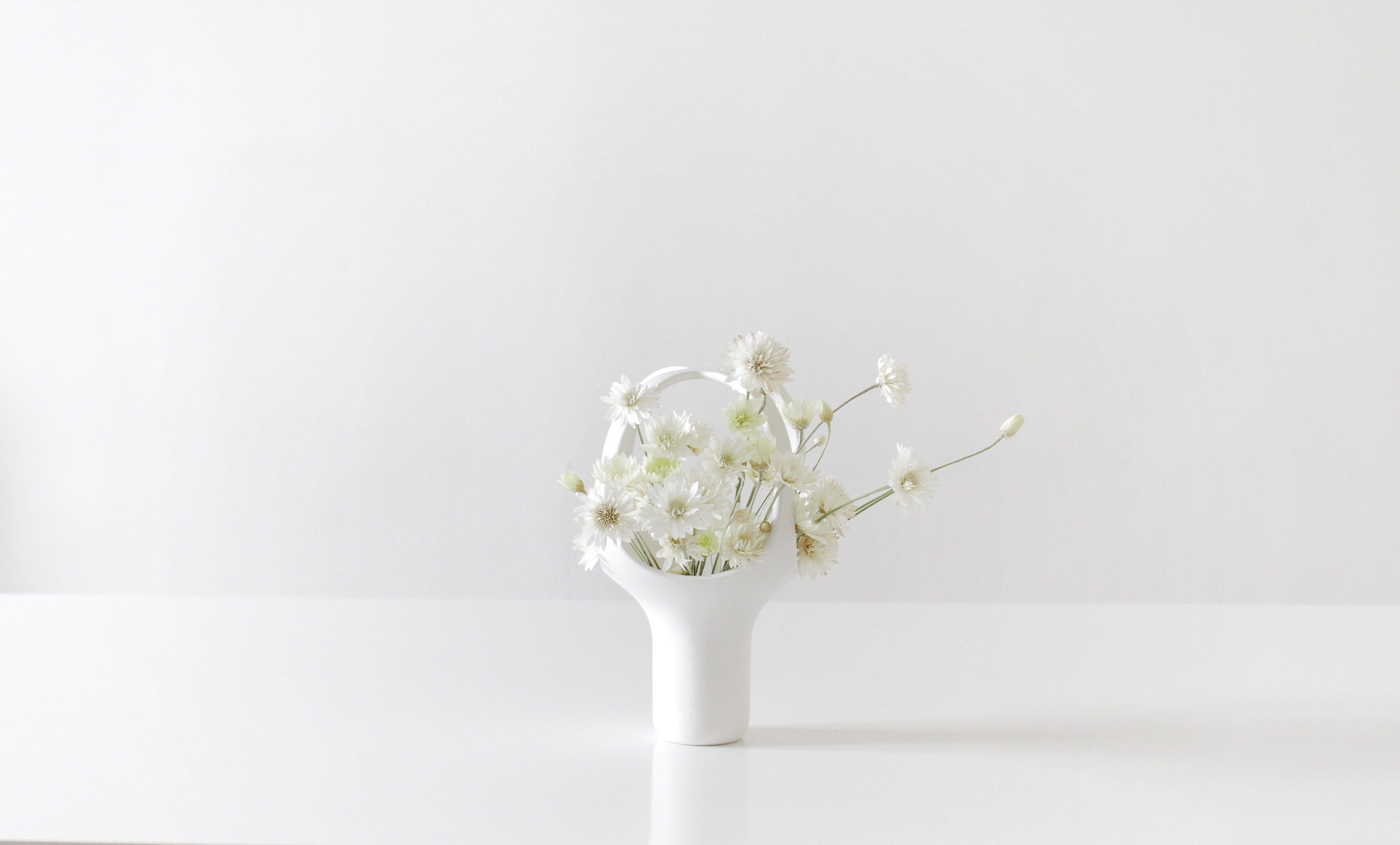 Ceramic vase HEIRLOOM 1 By Moustache design Benjamin Graindorge