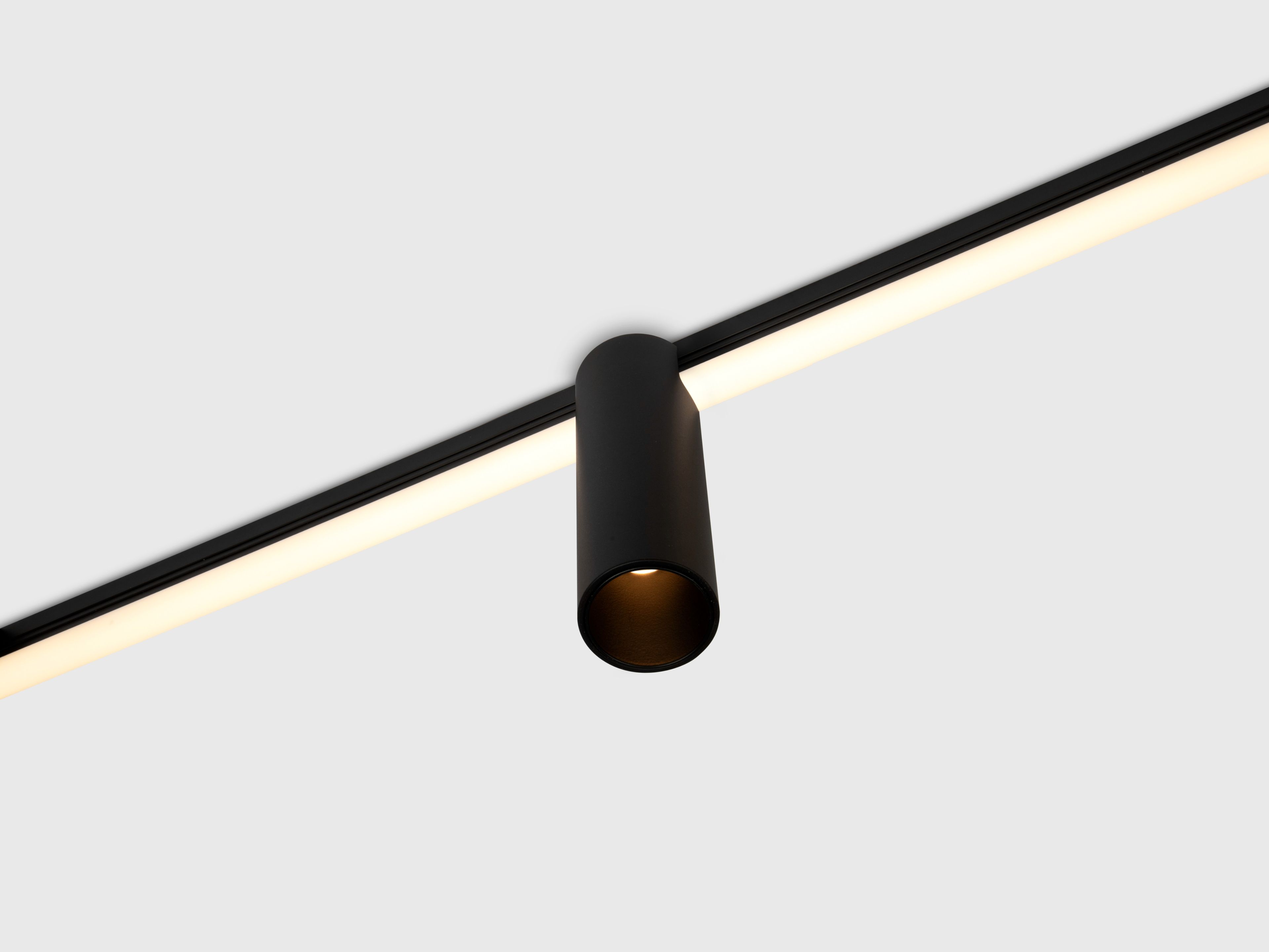 HOLON 40 ON-KAGI FIXED LEVEL 1 track-Light By Kreon design Kristof Pycke
