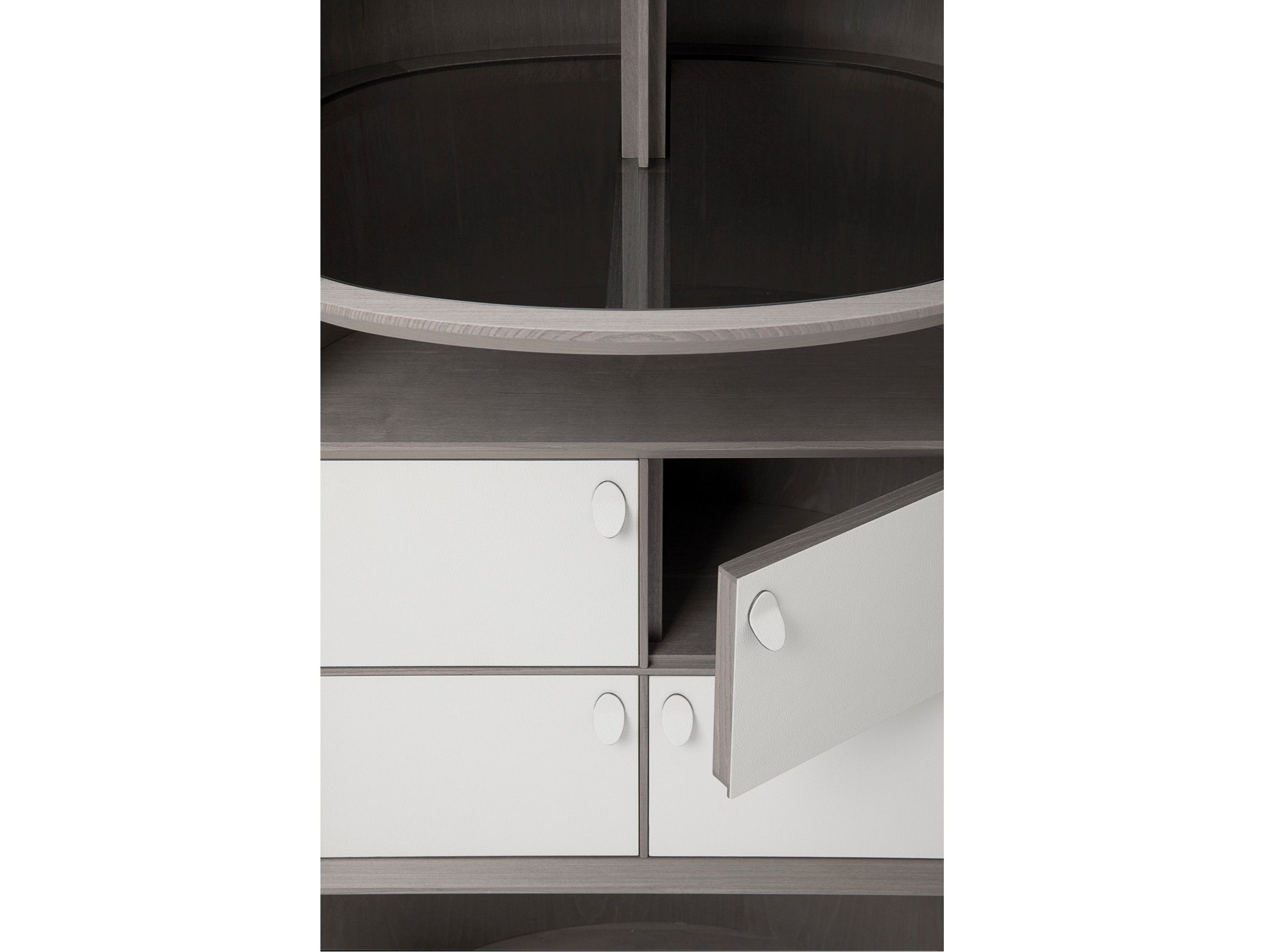 HOUDINI Wooden cabinet with integrated lighting By Giorgetti | design ...