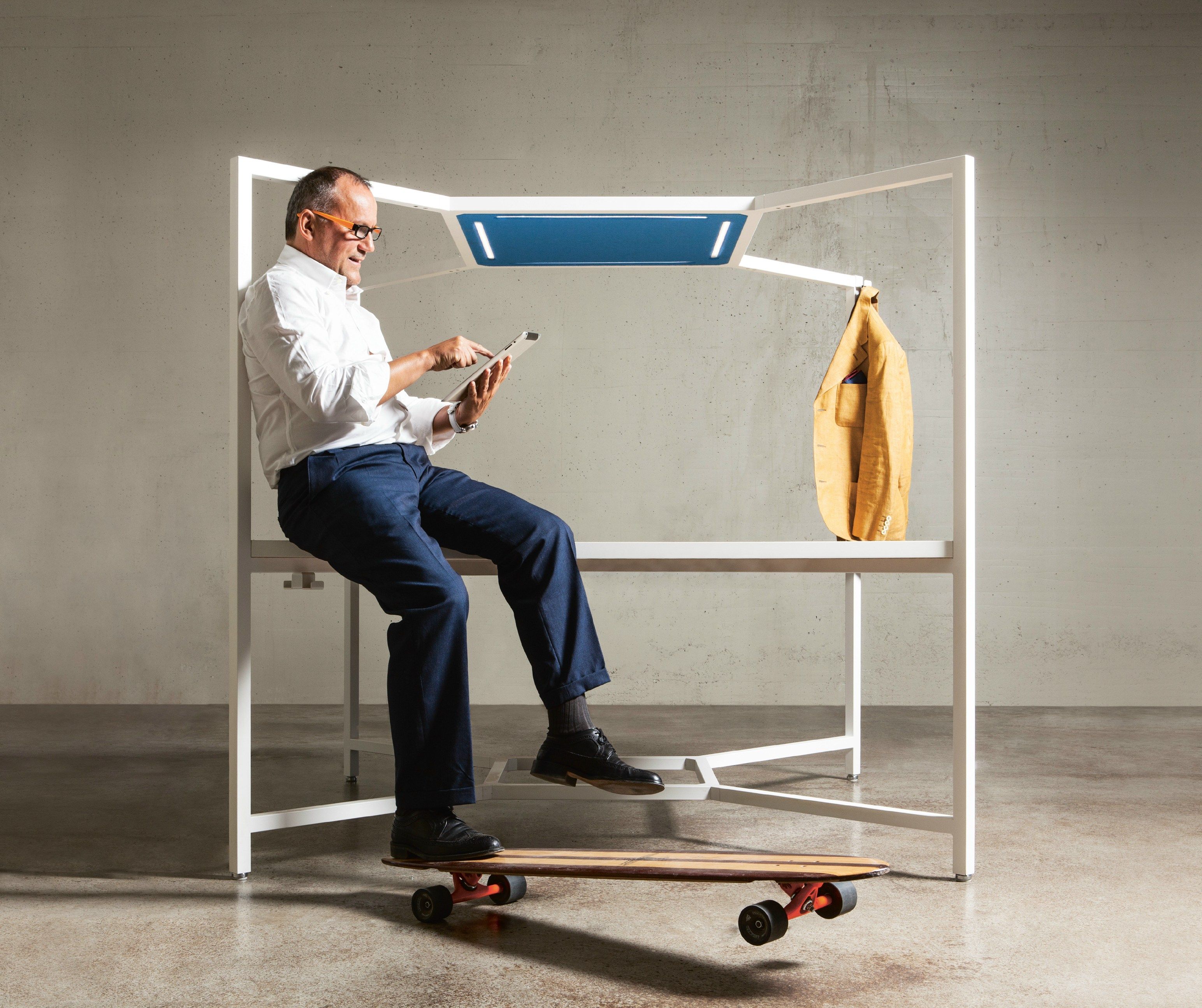 HUB | Office workstation By FANTONI design Matteo Ragni