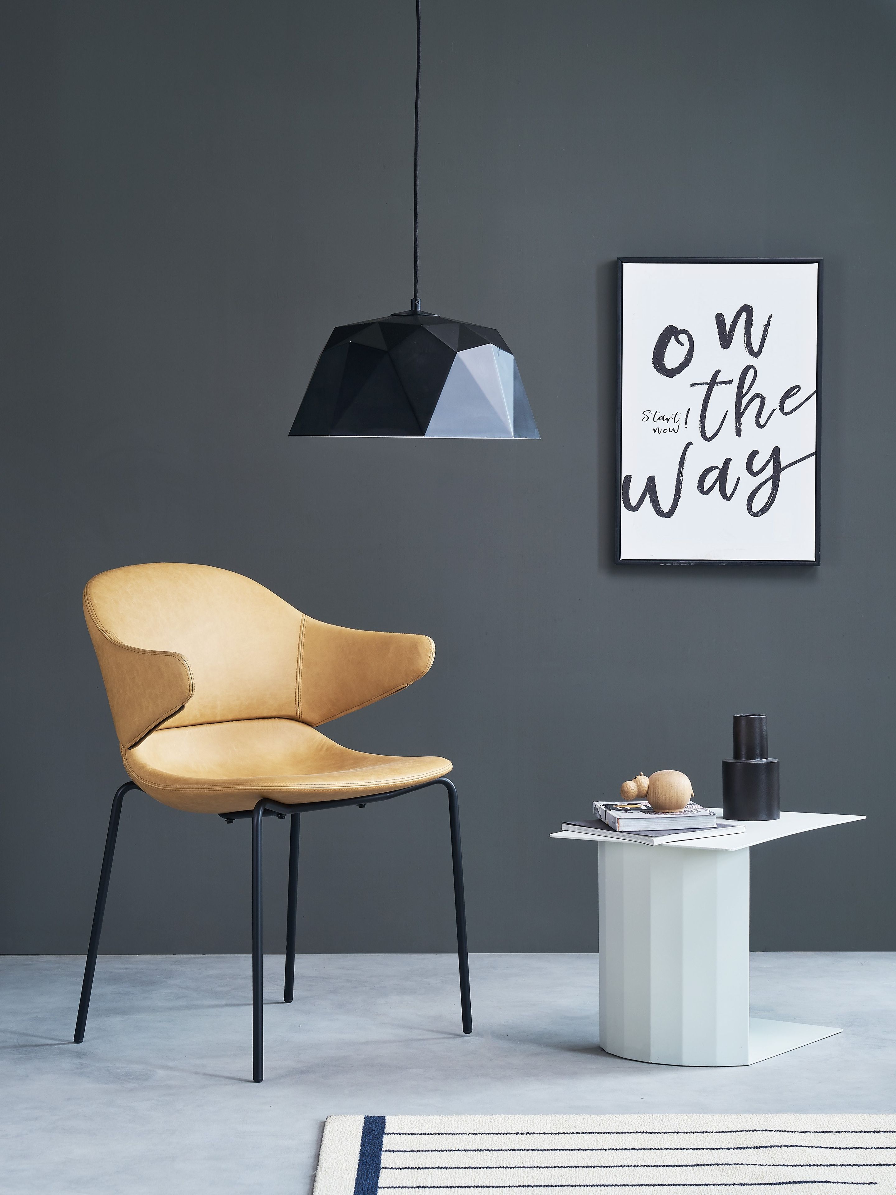 HUG Leather chair with armrests By grado design | design Peter Fei