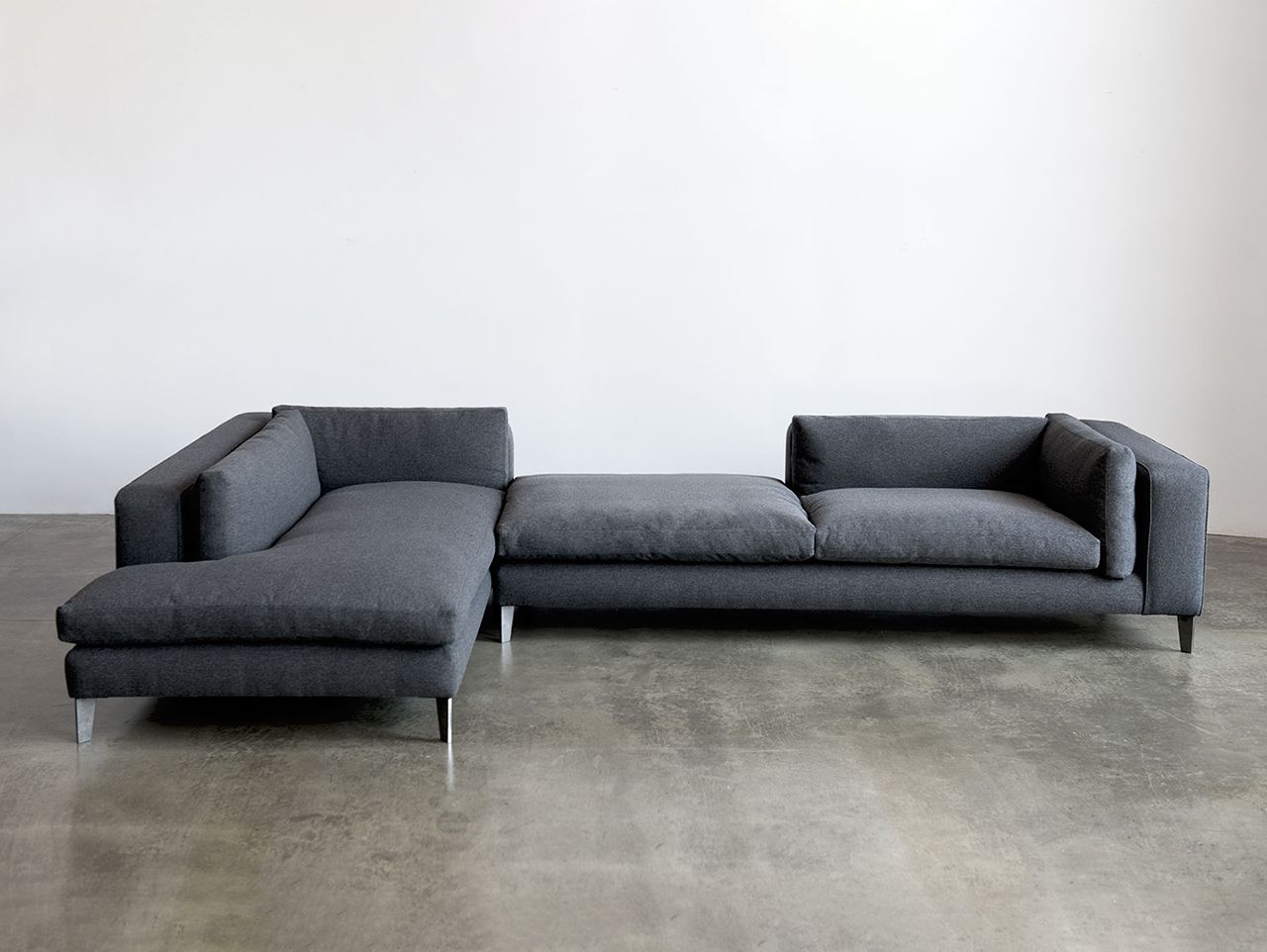 Sectional modular sofa HUGO By Montauk Sofa
