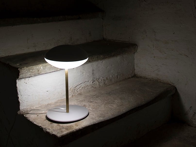 HULA | Table lamp By Kriladesign