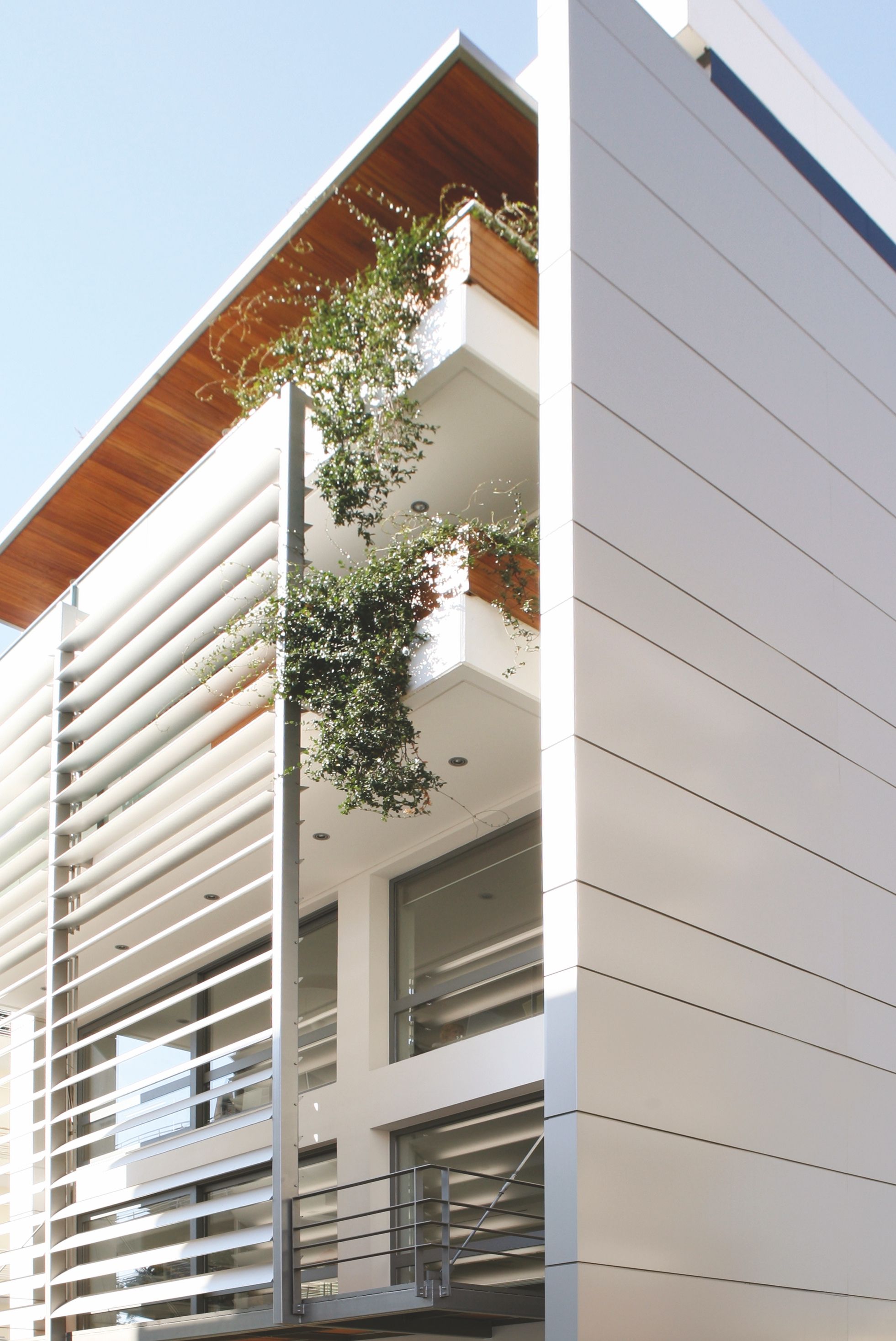 SMARTIA SYSTEMS Aluminium solar shading By Alumil