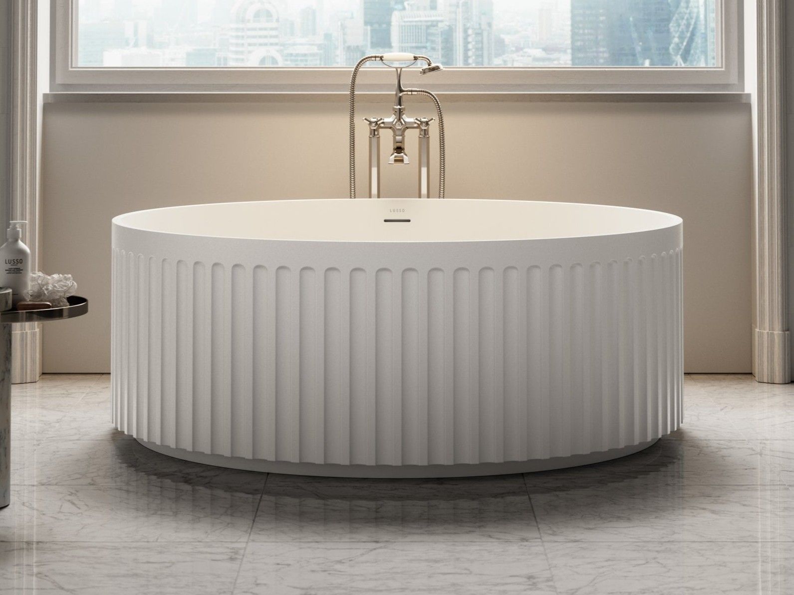 JADORE III bathtub By LUSSO