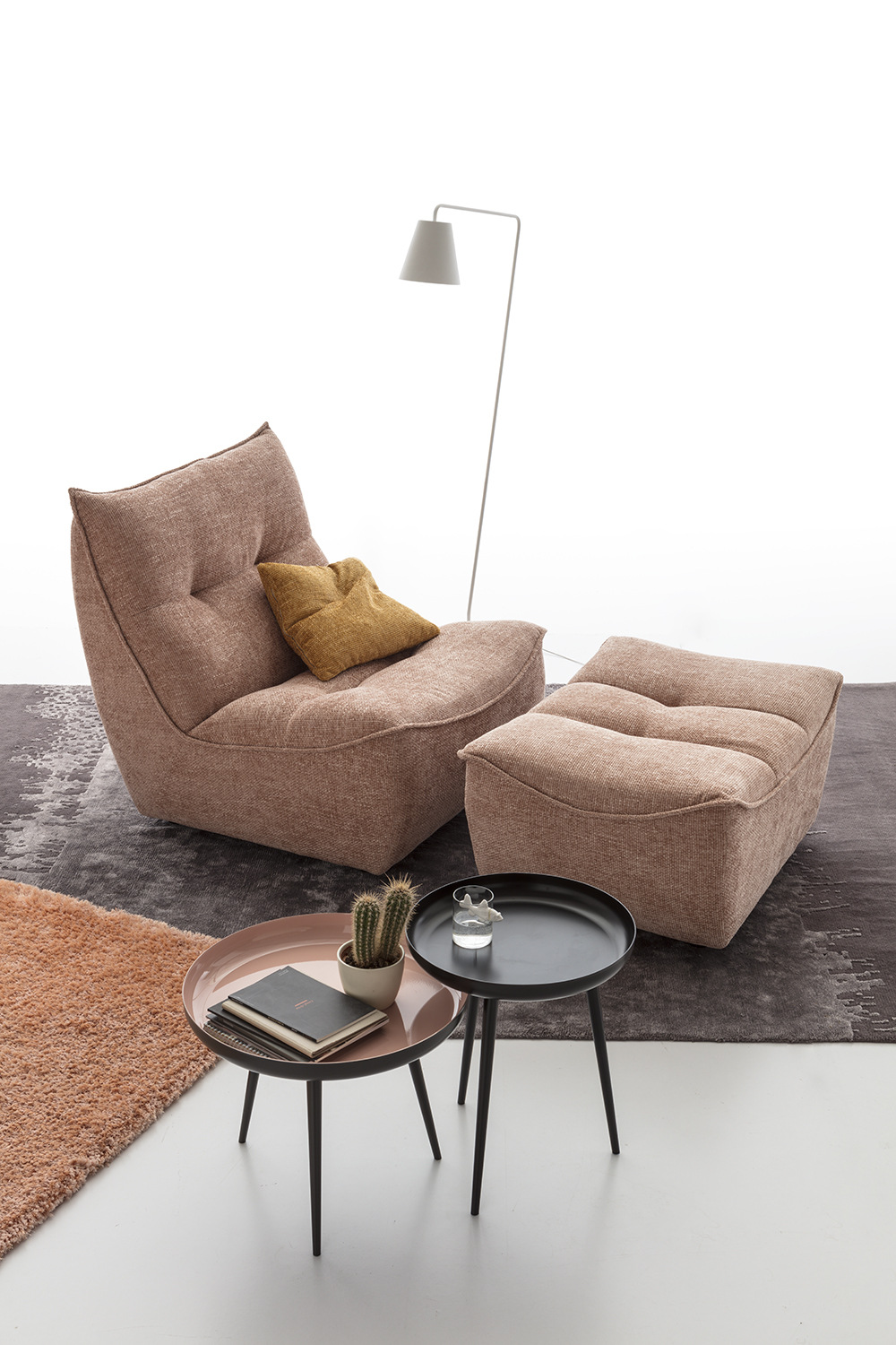 JINGA 沙发 By AERRE ITALIA