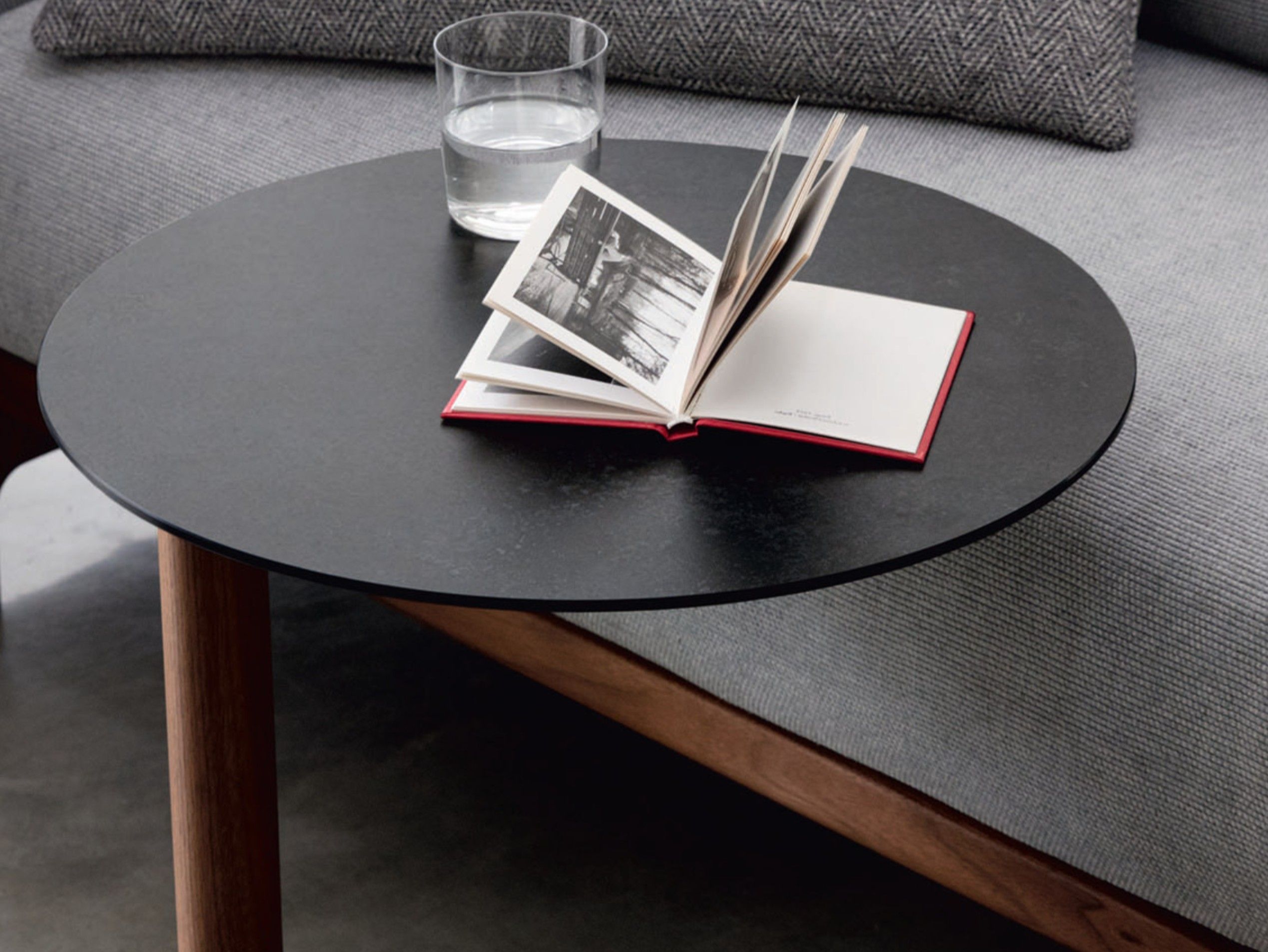 SOUL Round wooden side table By Porada | design Gabriele & Oscar Buratti