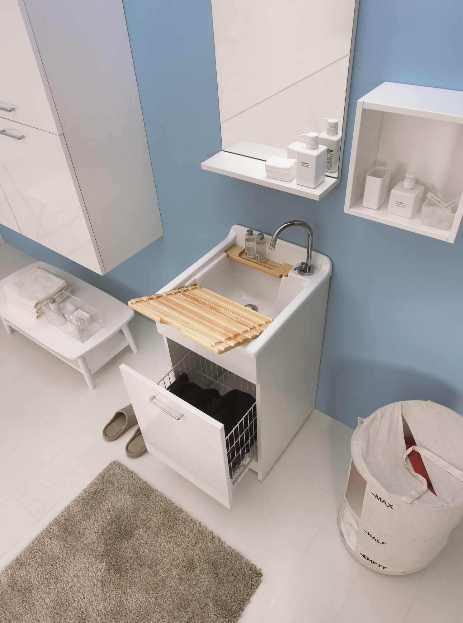 JOLLY WASH | Laundry room cabinet Jolly Wash Collection By COLAVENE