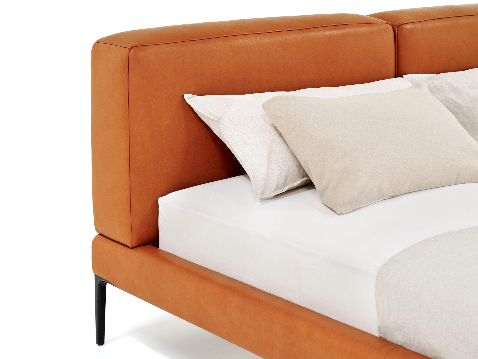 JOYCE CUSHION BED Kollektion Joyce By Wittmann Design SODA DES/GNERS