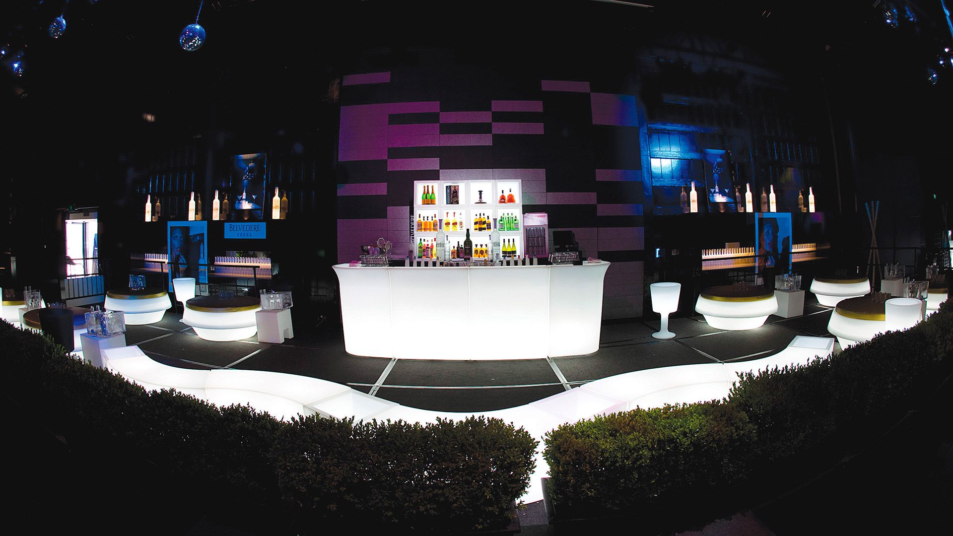 JUMBO BAR bar counter By SLIDE