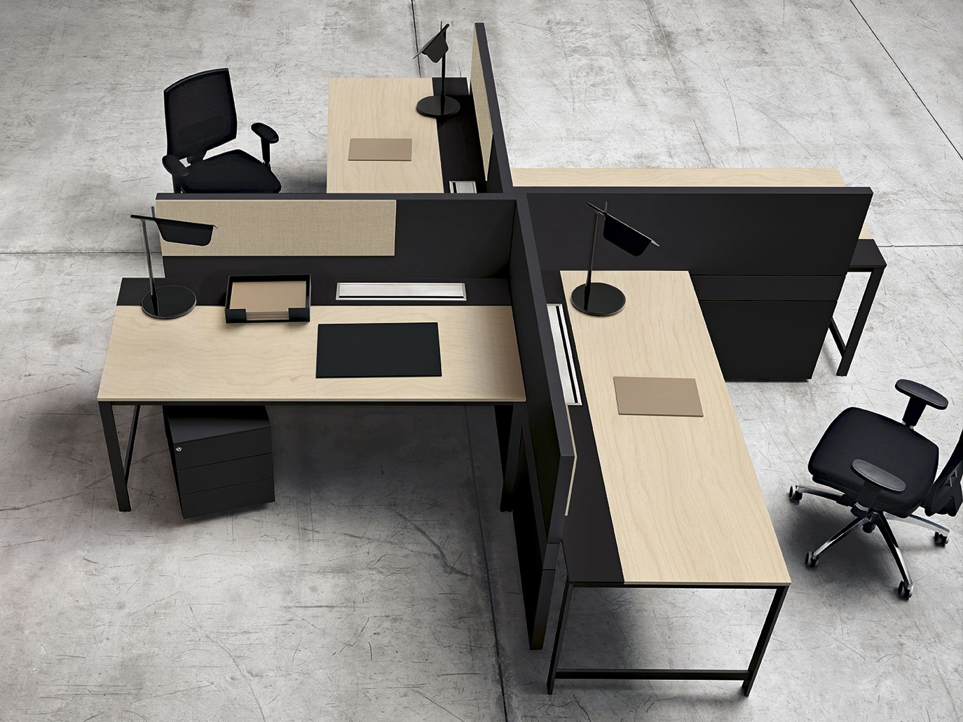 K-WORD Sectional office desk with desk screens By Manerba | design ...