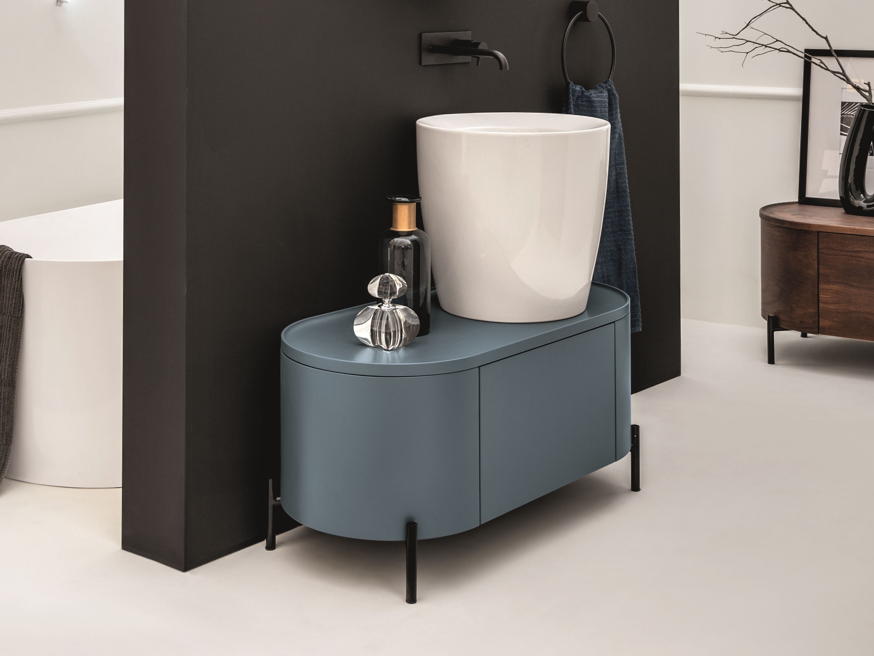 KRACKLITE SEMI FREESTANDING | Vanity unit with drawers By Axa design ...