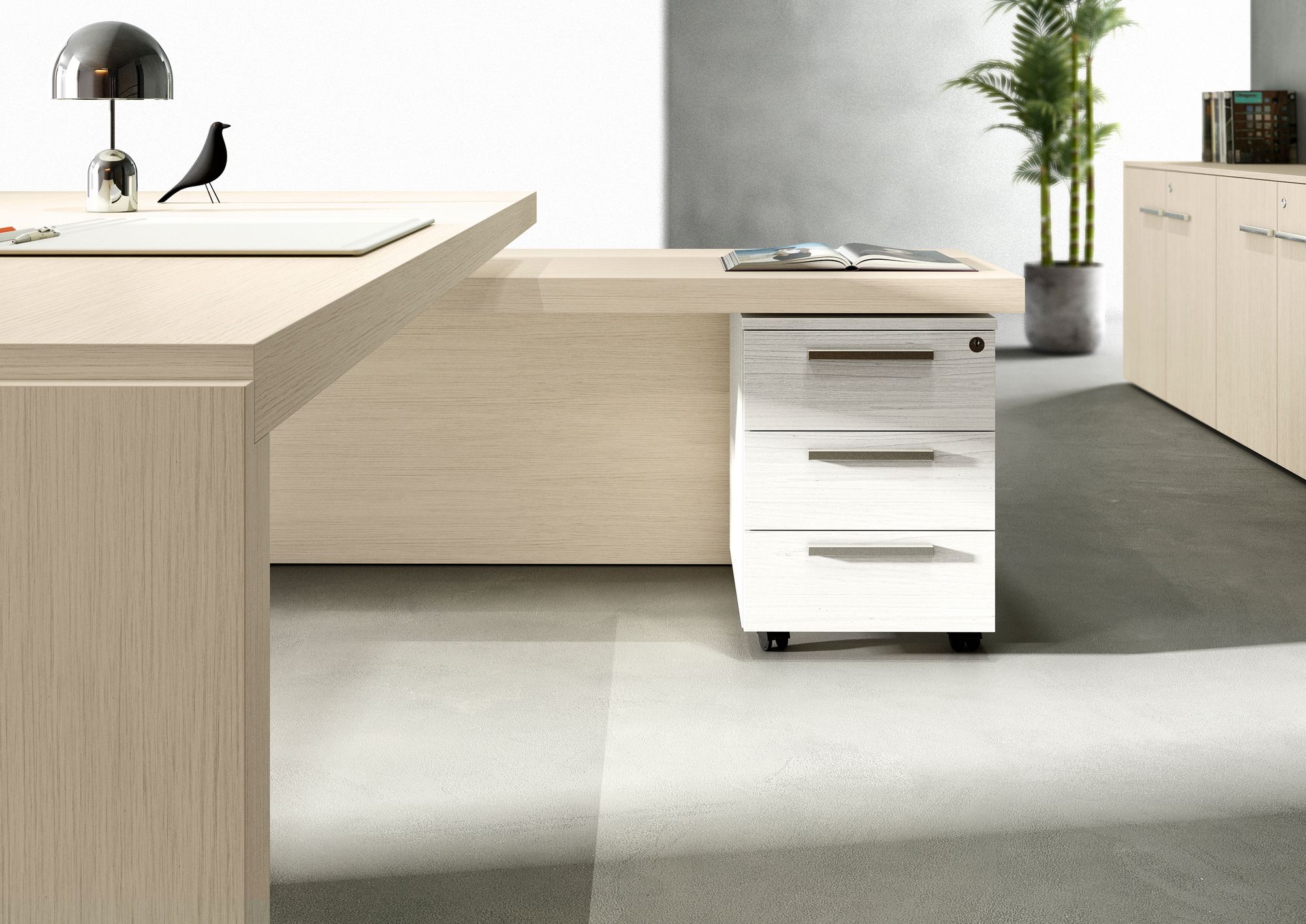 CHARISMA 4.0 Scrivania ad angolo direzionale in nobilitato con cassetti By Styloffice