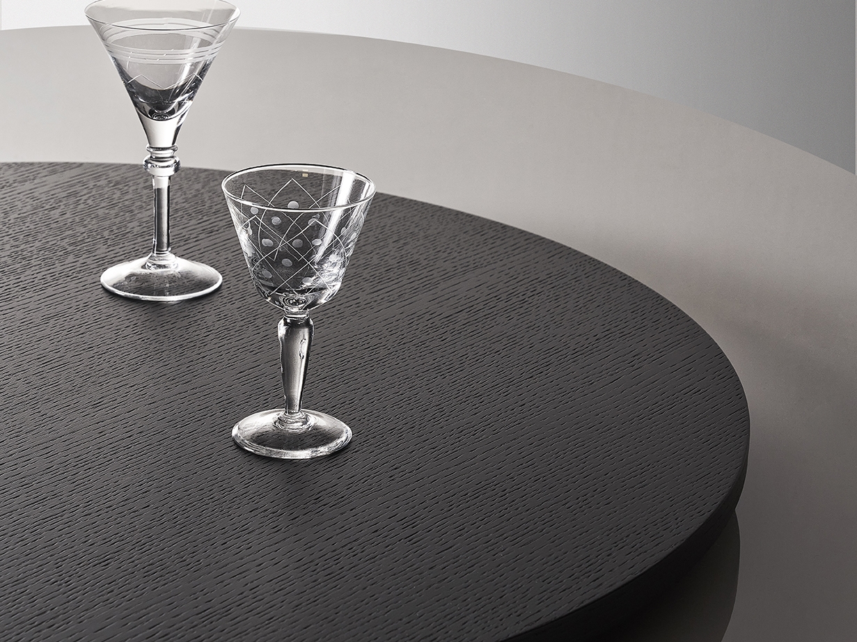 LAZY SUSAN | Wood veneer Table top By Meridiani design Andrea Parisio