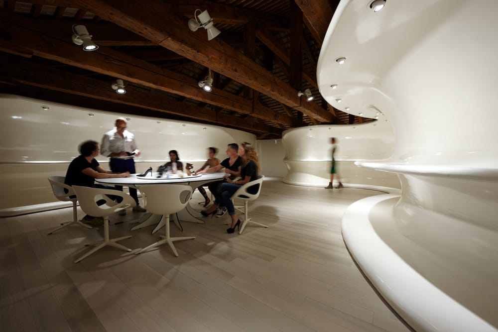 LE PERROQUET LED die cast aluminium track-Light By iGuzzini | design ...