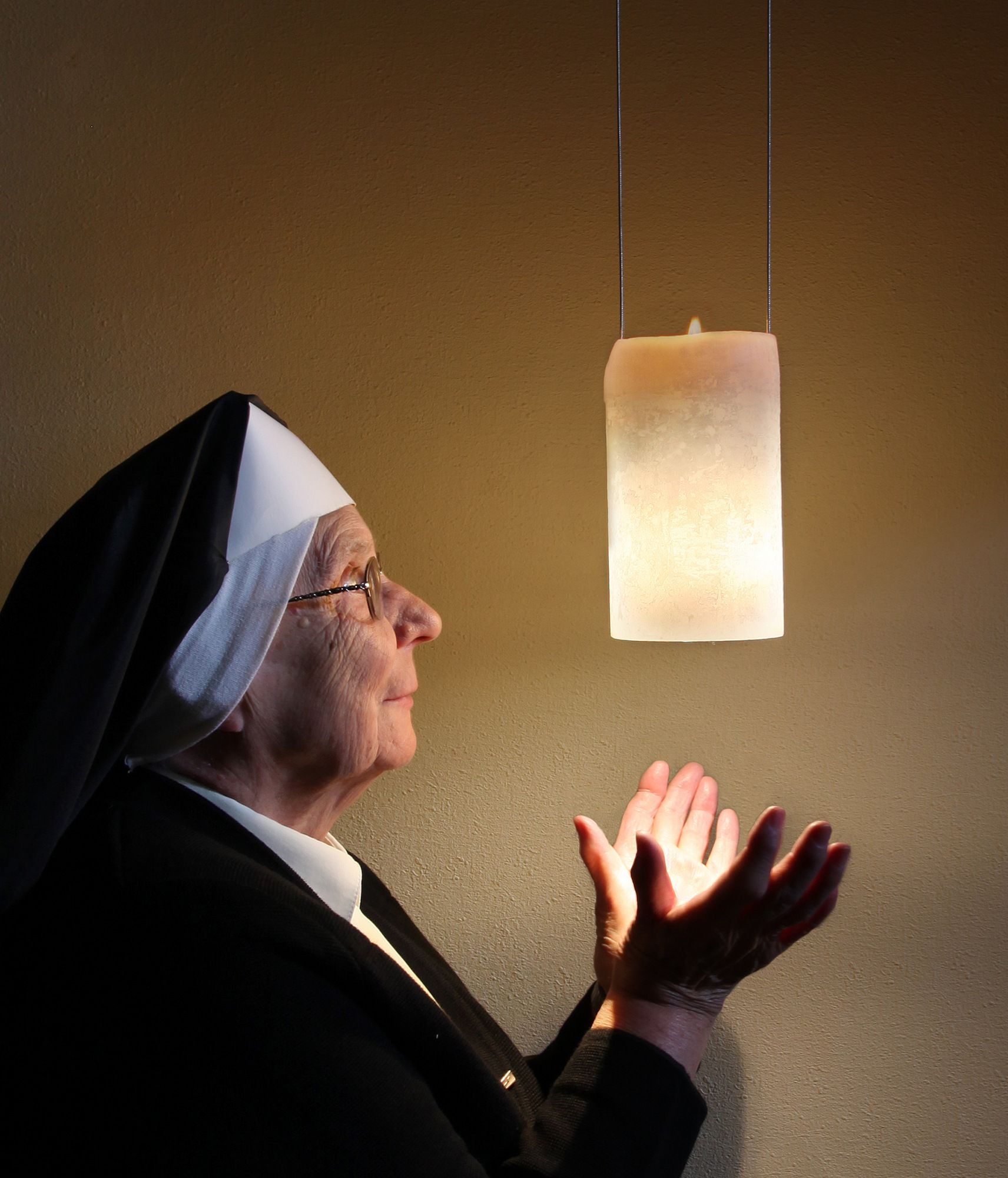 °LED ON FIRE LED glass and wax candle pendant lamp By Eden Design ...