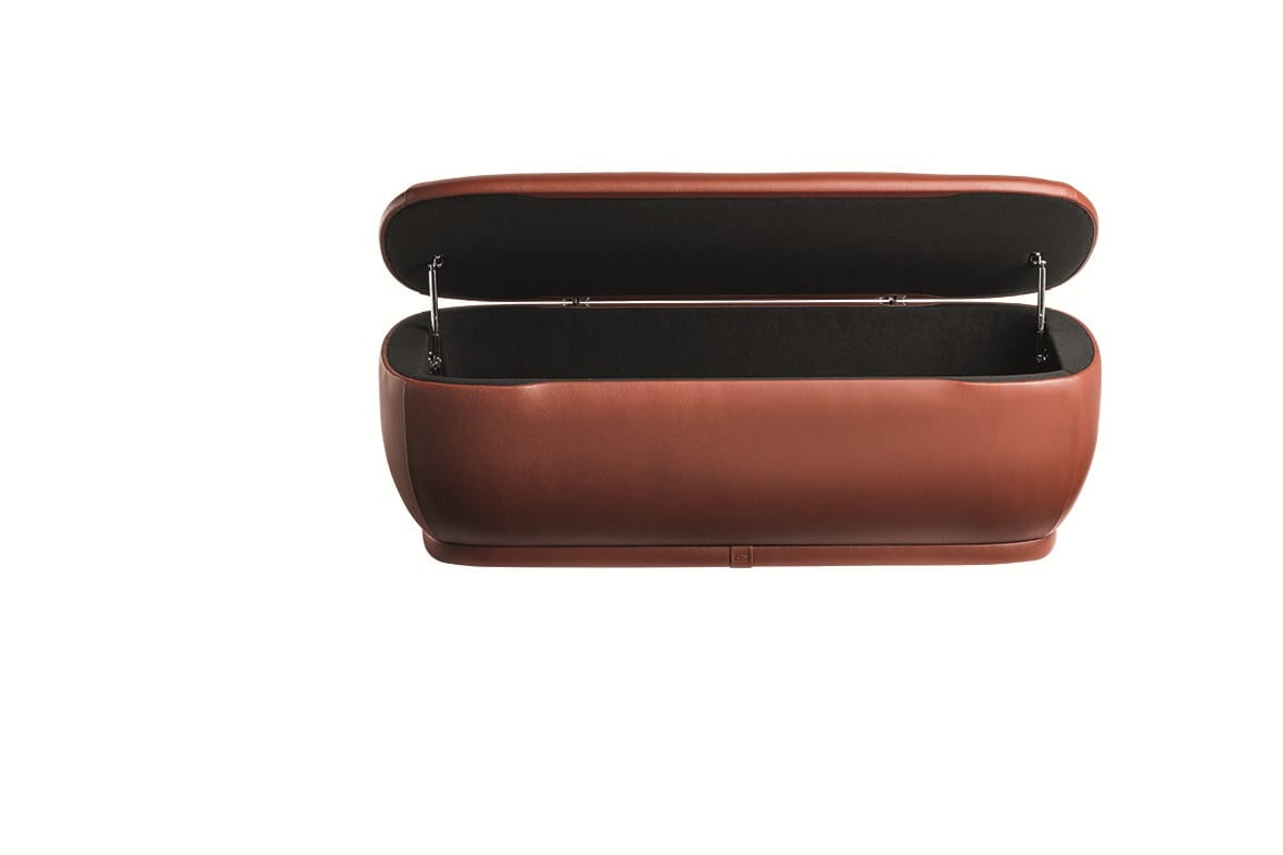 LEPLI Leather storage chest By Poltrona Frau | design Kensaku Oshiro