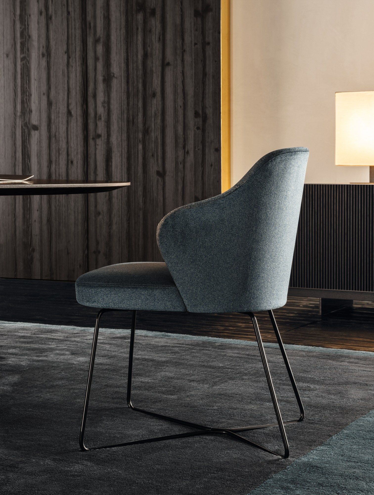 LESLIE LITTLE ARMCHAIRS By Minotti