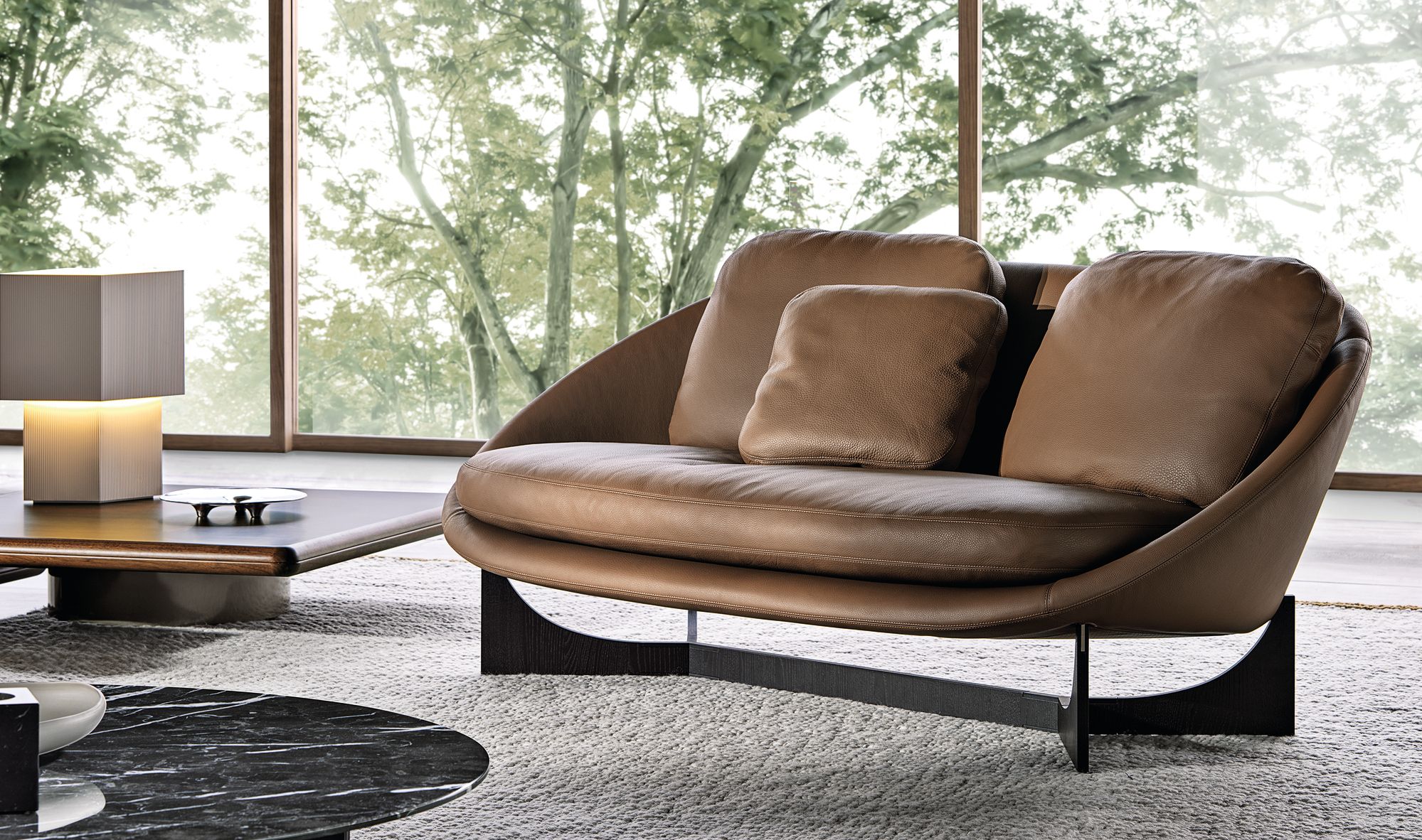LIDO 2 seater leather sofa By Minotti | design GamFratesi