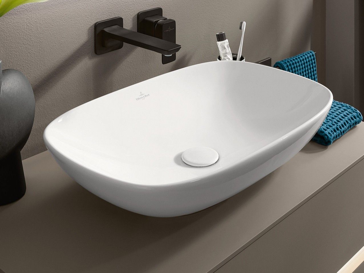 LOOP & FRIENDS | Lavabo rettangolare By Villeroy & Boch