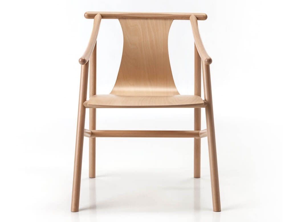 MAGISTRETTI 03 01 | Wooden chair By Wiener GTV Design