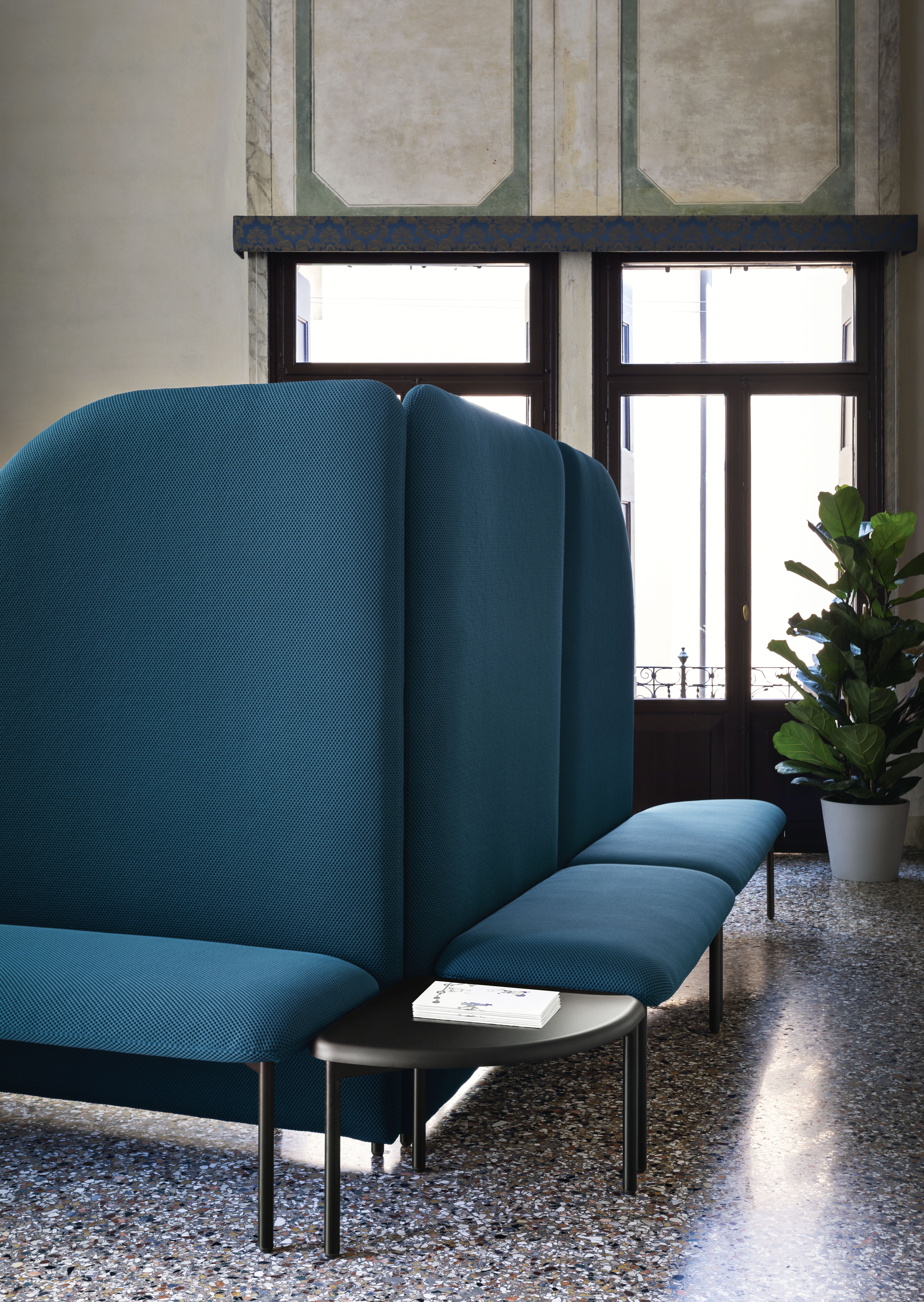 Modular fabric bench seating MARINO By Miniforms design E-ggs