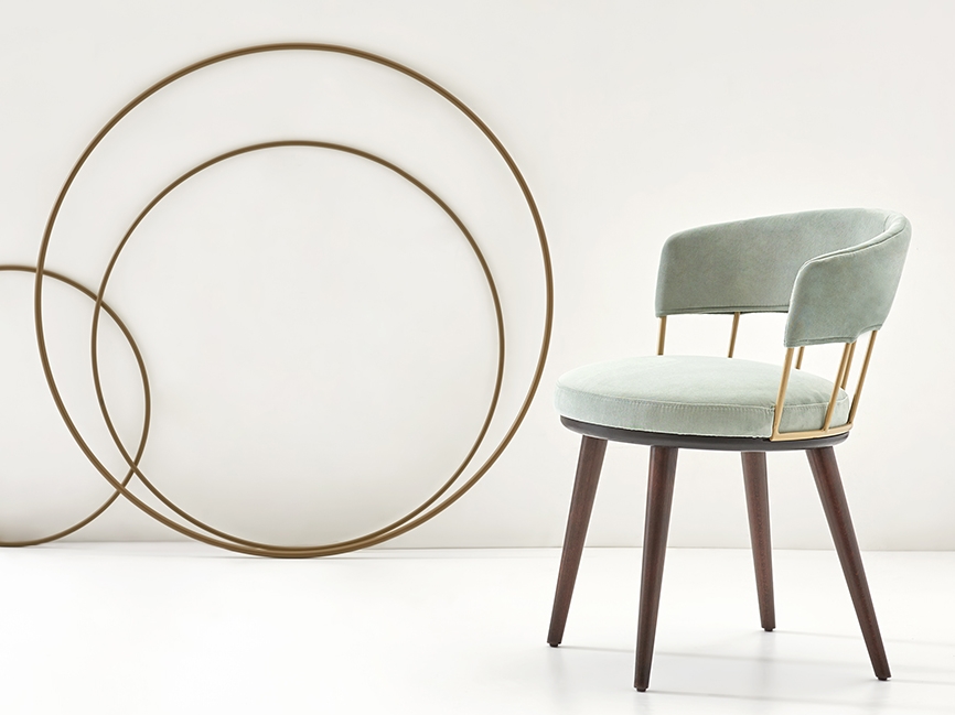 MERU L Fabric chair with padded seat By PARLA | design Burcu Özdamar
