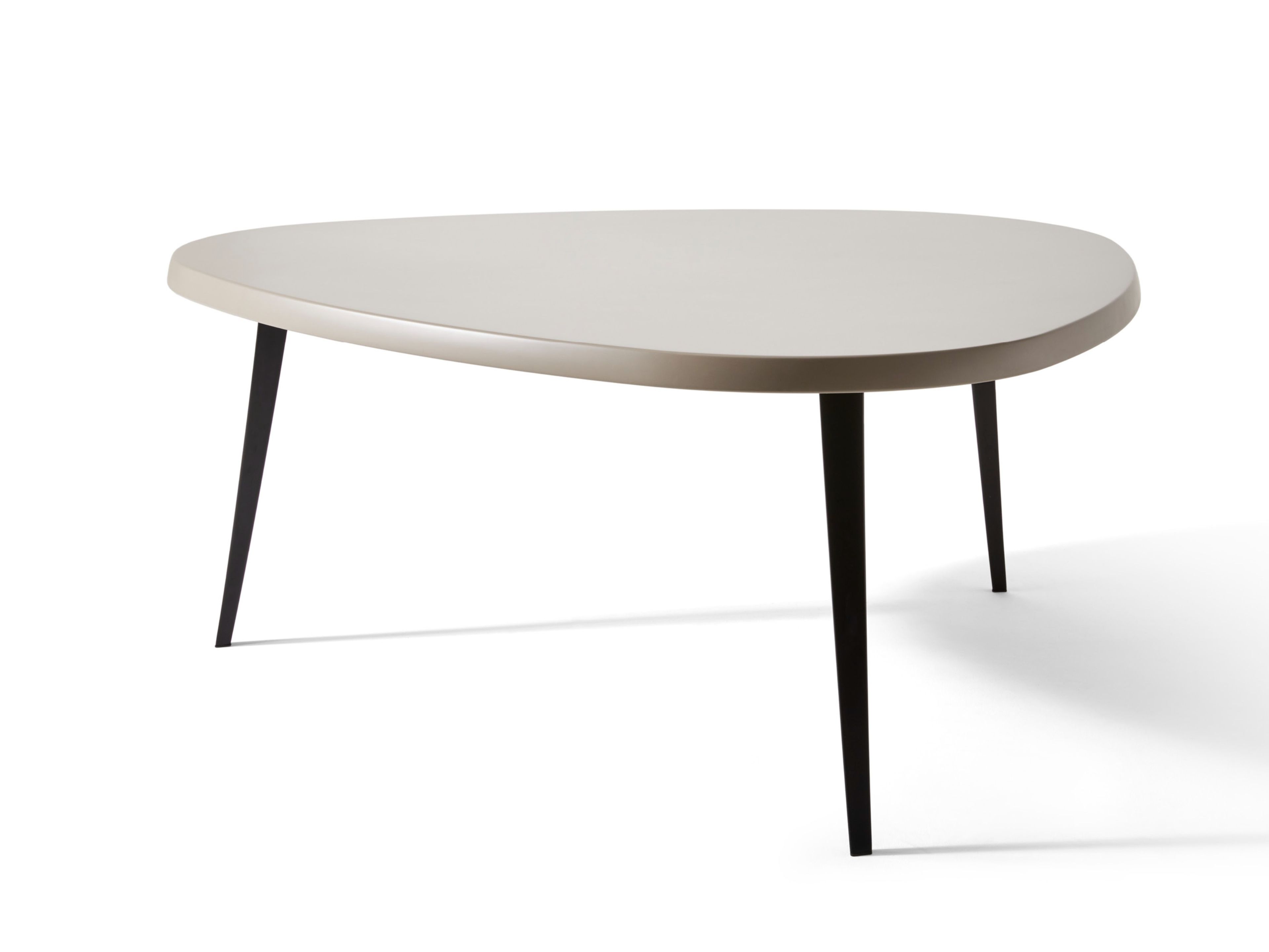 MEXIQUE OUTDOOR | Table By Cassina design Charlotte Perriand