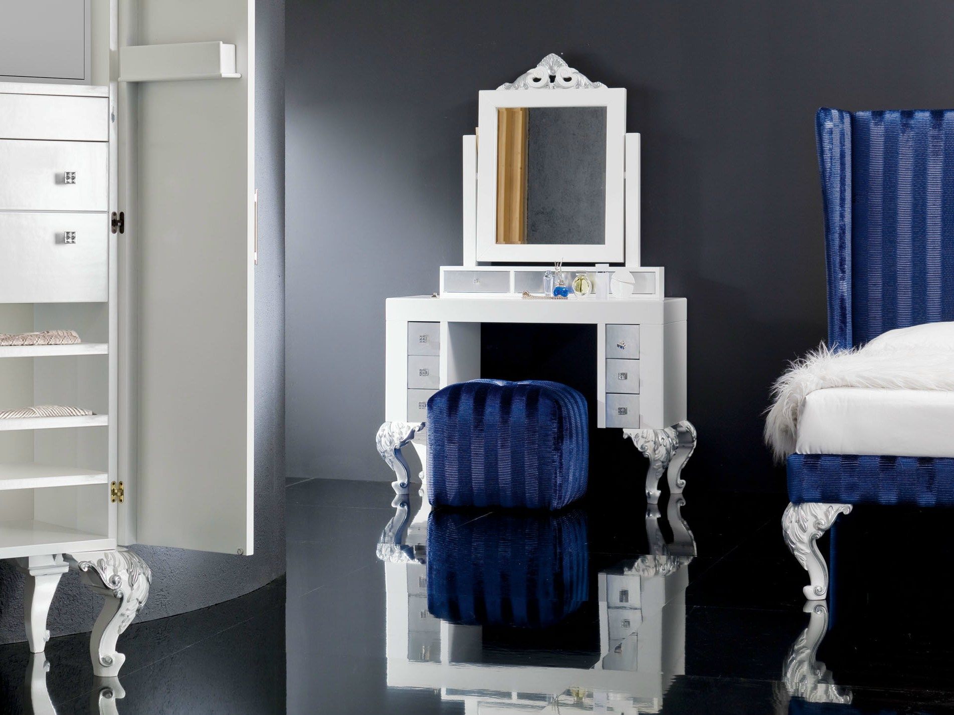 MINIMAL BAROQUE Wooden dressing table By Modenese Luxury Interiors