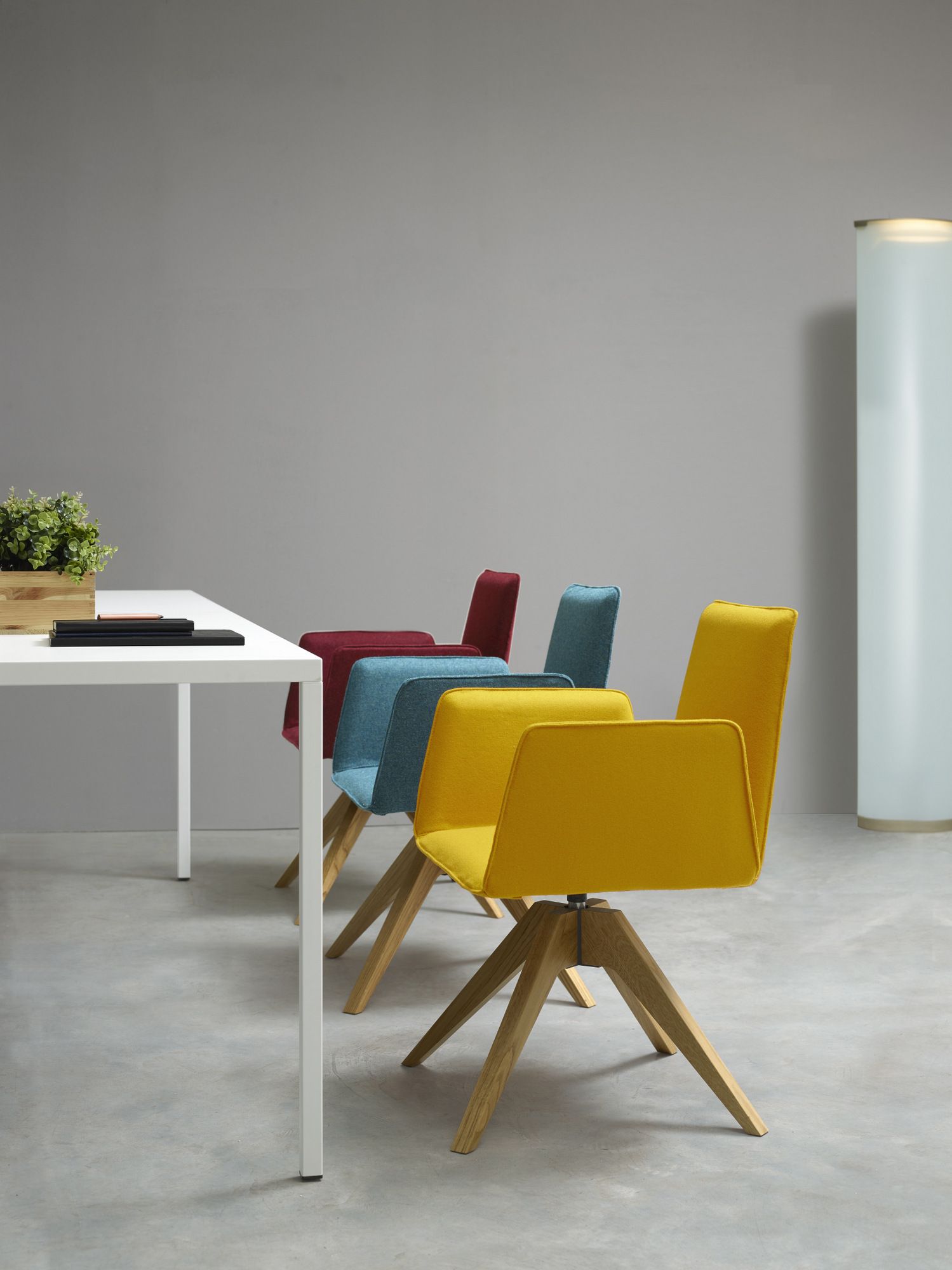 MINIMAX | Sedia in tessuto By Quinti Sedute design Radice & Orlandini ...