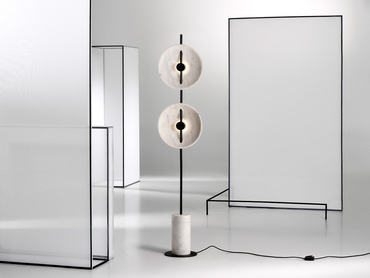 MITO LED Carrara marble floor lamp By Rakumba