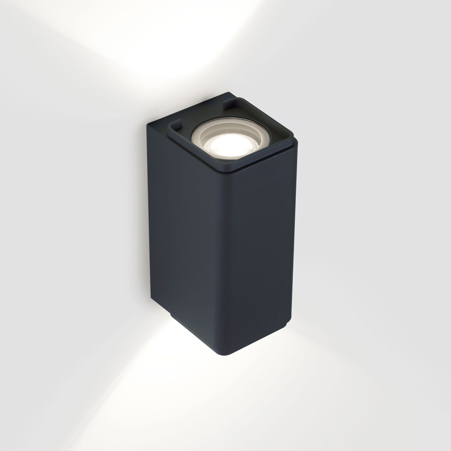MOMBA | LED Outdoor wall Lamp By Delta Light